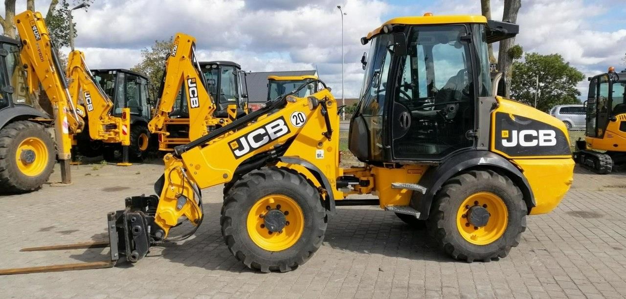 JCB Ładowarka kołowa teleskopowa JCB TM220 - Opinie i ceny na Ceneo.pl