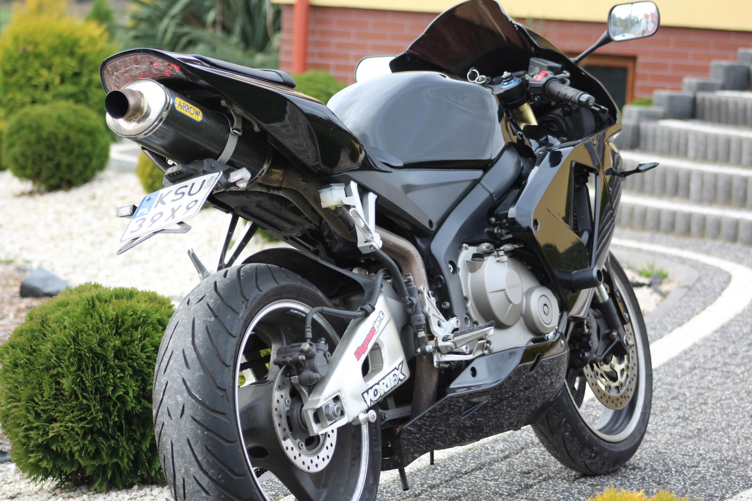 HONDA CBR 600 RR (PC37) - Opinie i ceny na Ceneo.pl