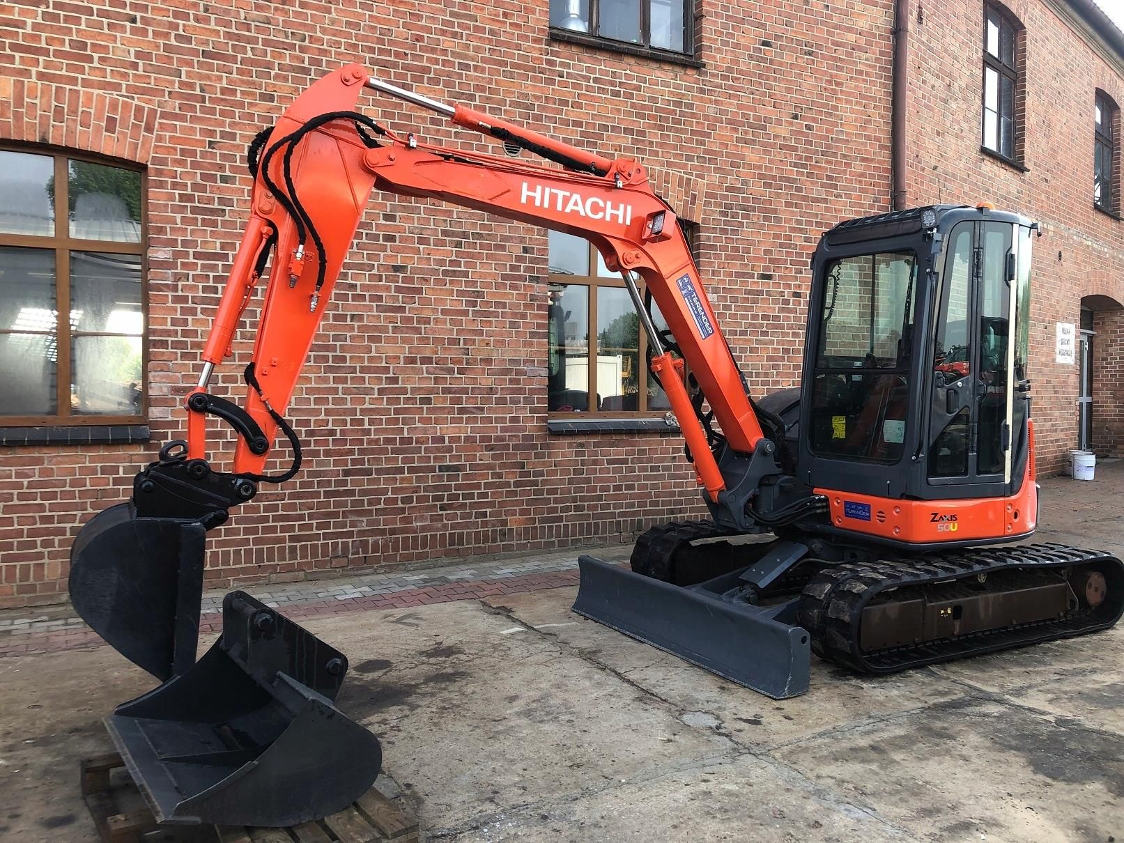 Minikoparka Hitachi Zaxis 50U-2 dwie łyżki - Opinie i ceny na Ceneo.pl