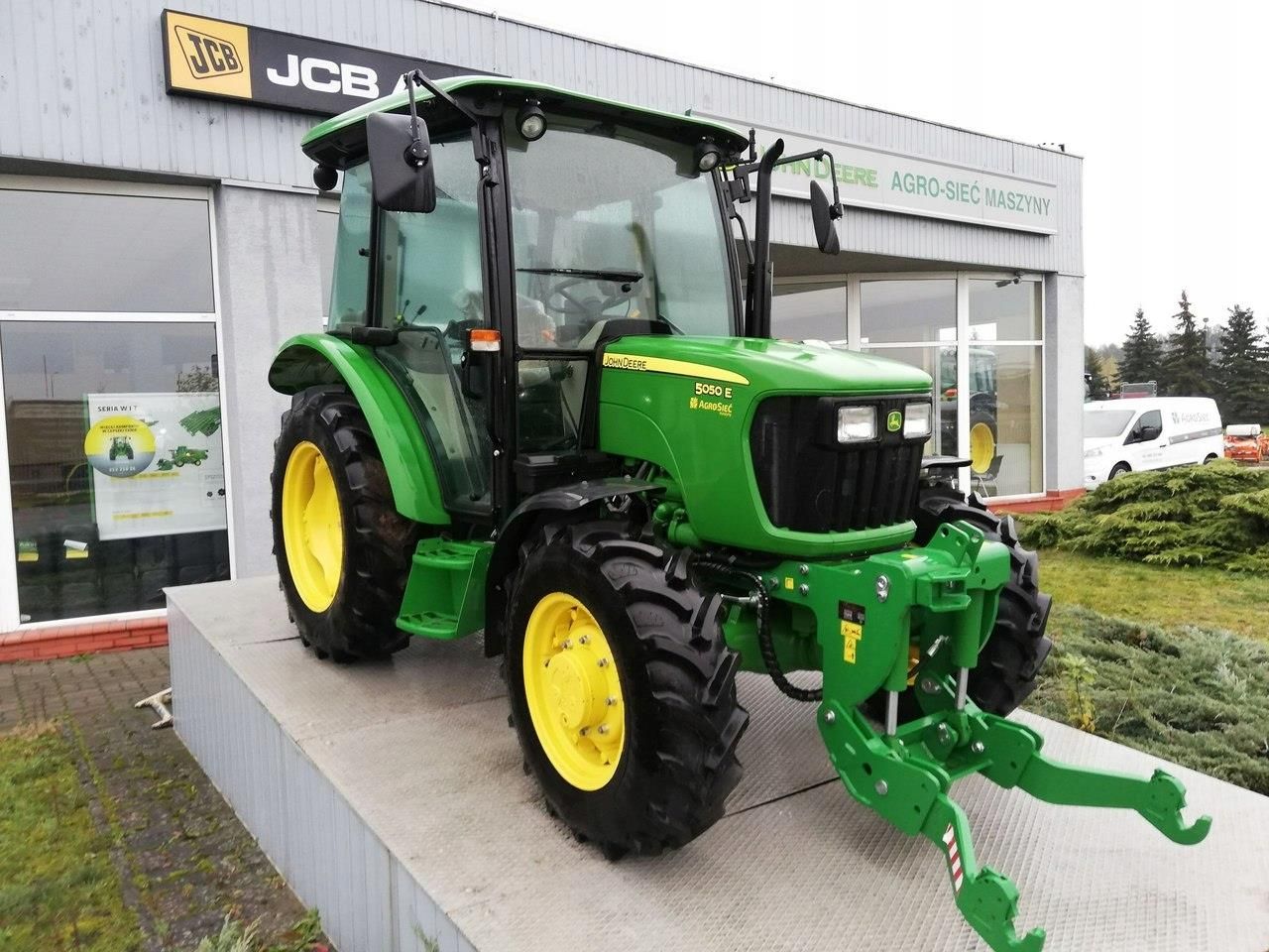 John Deere 5050E 2018 przedni TUZ powystawowy - Opinie i ceny na Ceneo.pl