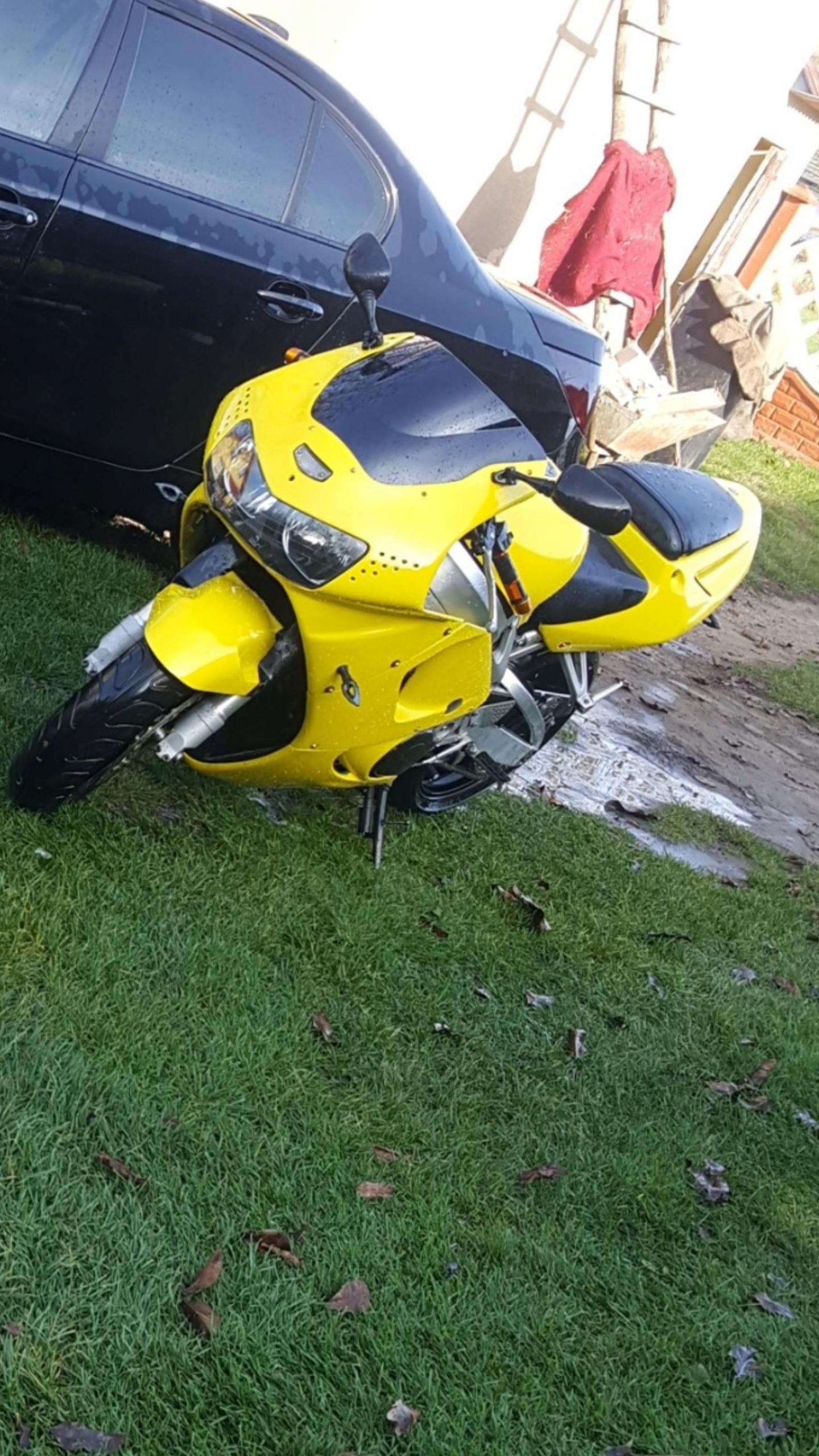 HONDA MOTORCYCLES CBR 900 RR Fireblade (SC33) - Opinie i ceny na Ceneo.pl