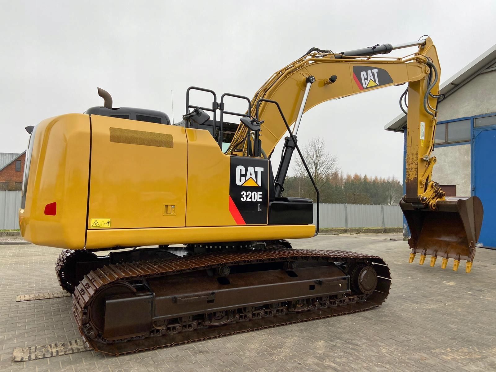 KOPARKA GĄSIENICOWA CAT CATERPILLAR 320 E 2015 - Opinie i ceny na Ceneo.pl