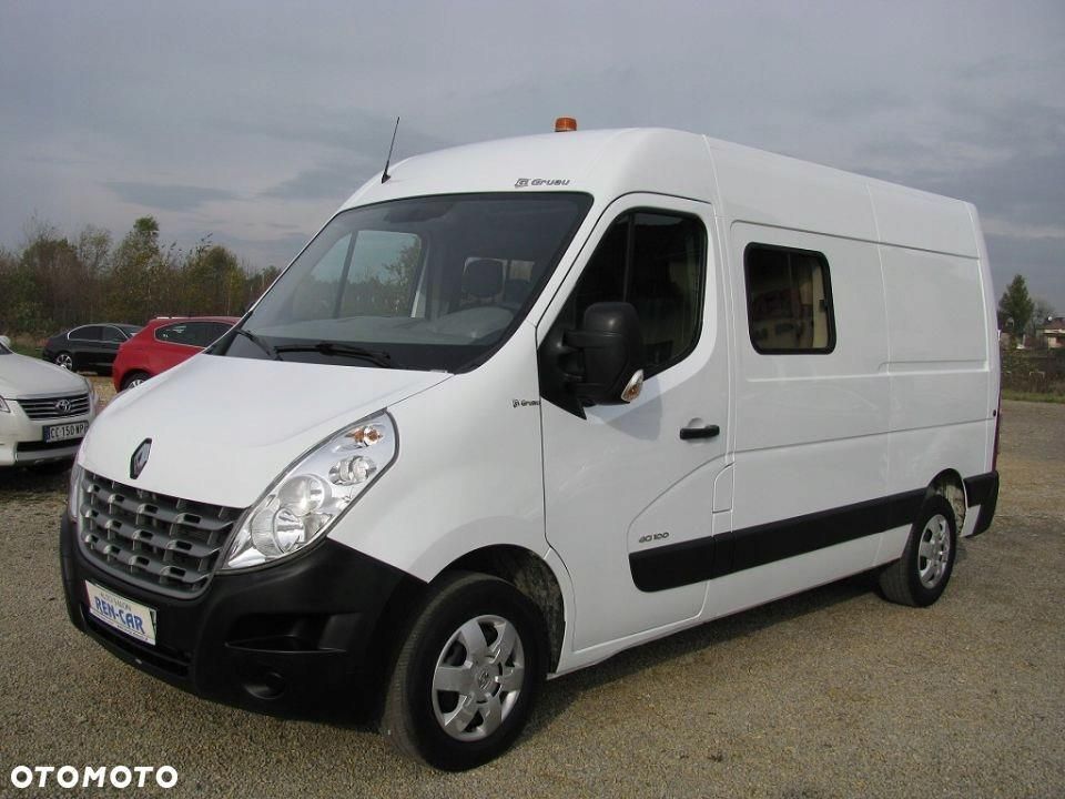 Renault Master L2H2 -Brygadowy na 7 osób - Opinie i ceny na Ceneo.pl
