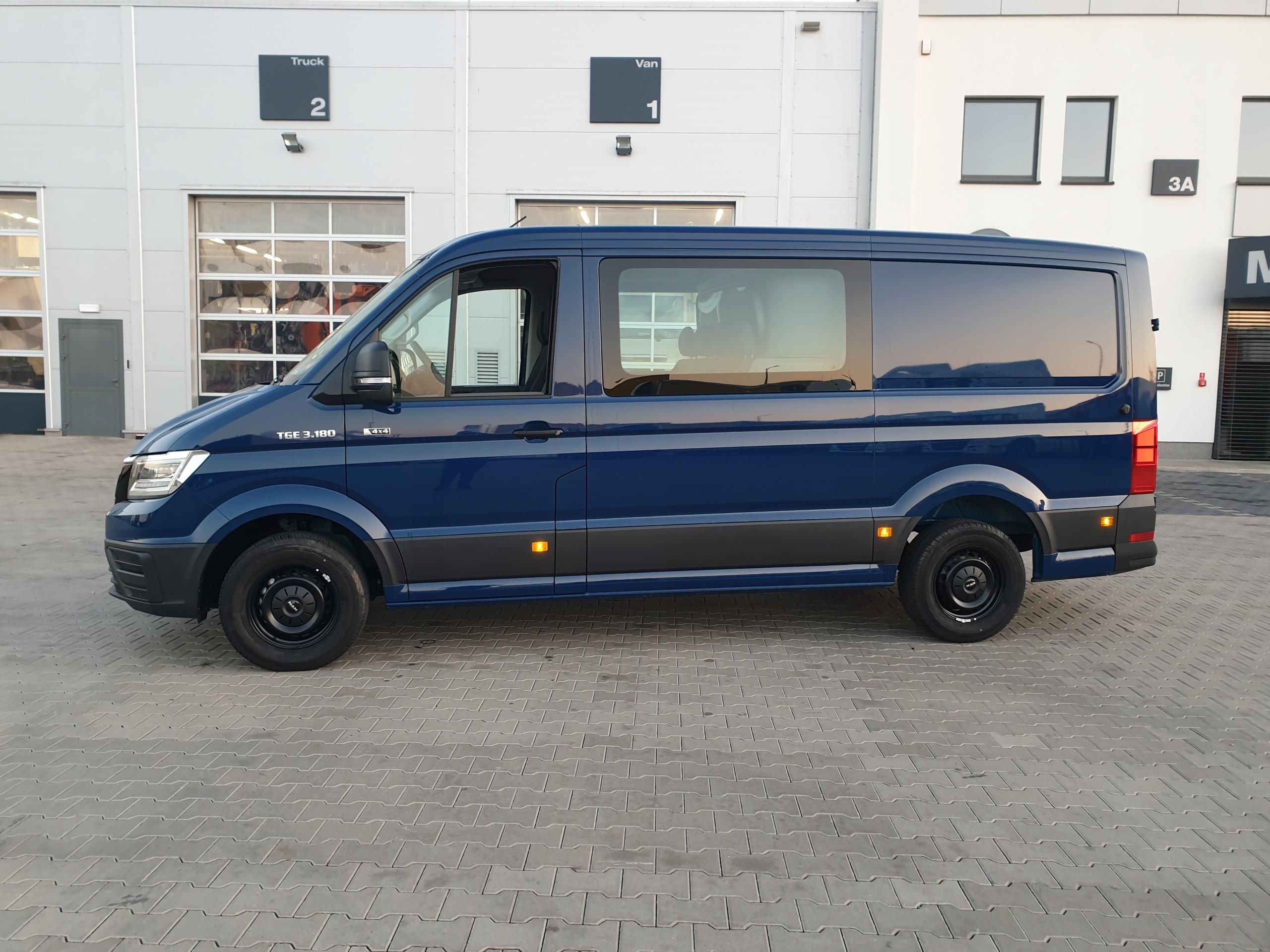 MAN TGE 3.180 4x4 Brygadówka 7os - Opinie i ceny na Ceneo.pl