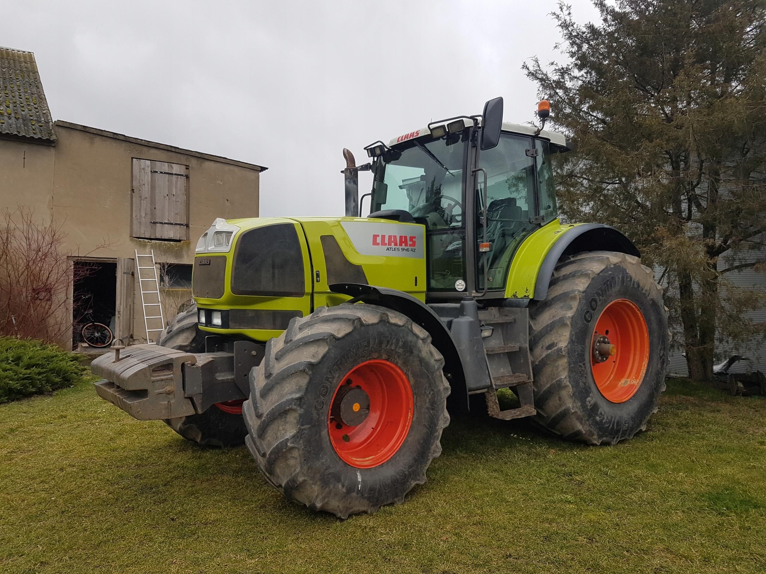 CLAAS ATLES 946 290KM 2006 ROK - Opinie i ceny na Ceneo.pl