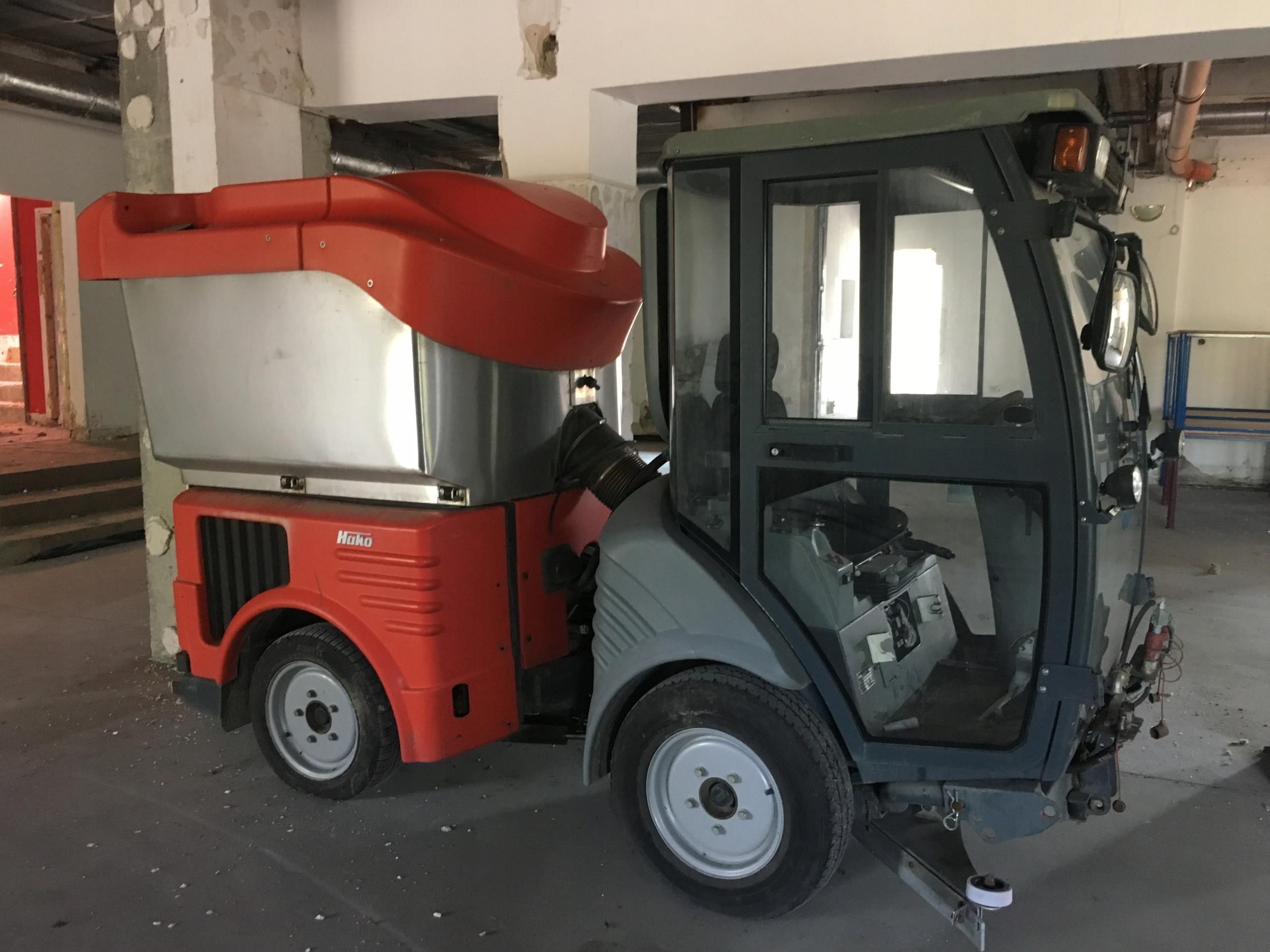 HAKO CITYMASTER 1200 zamiatarka - Opinie i ceny na Ceneo.pl