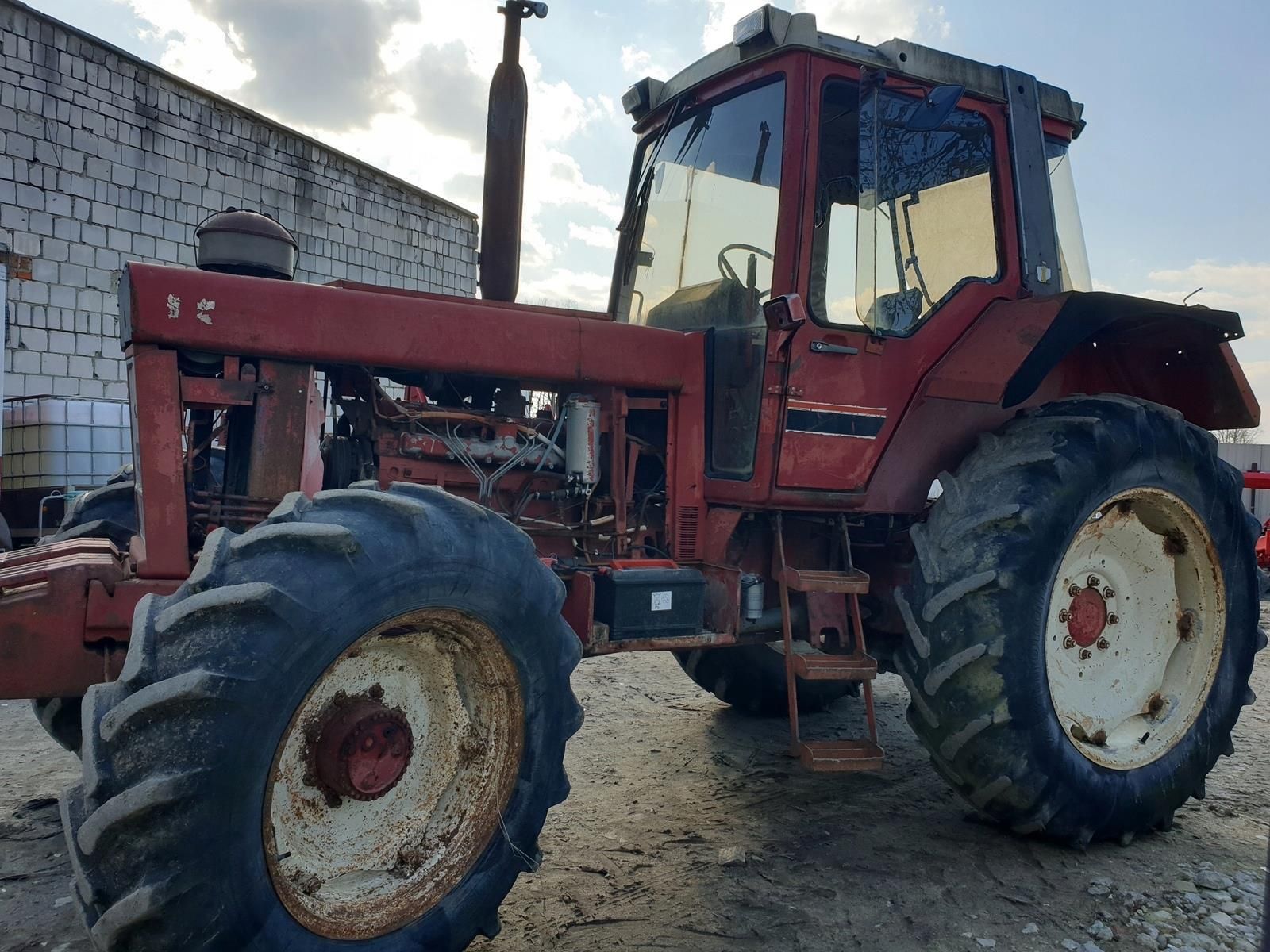 Ciągnik rolniczy Case IH 1255 AXL International OK - Opinie i ceny na ...