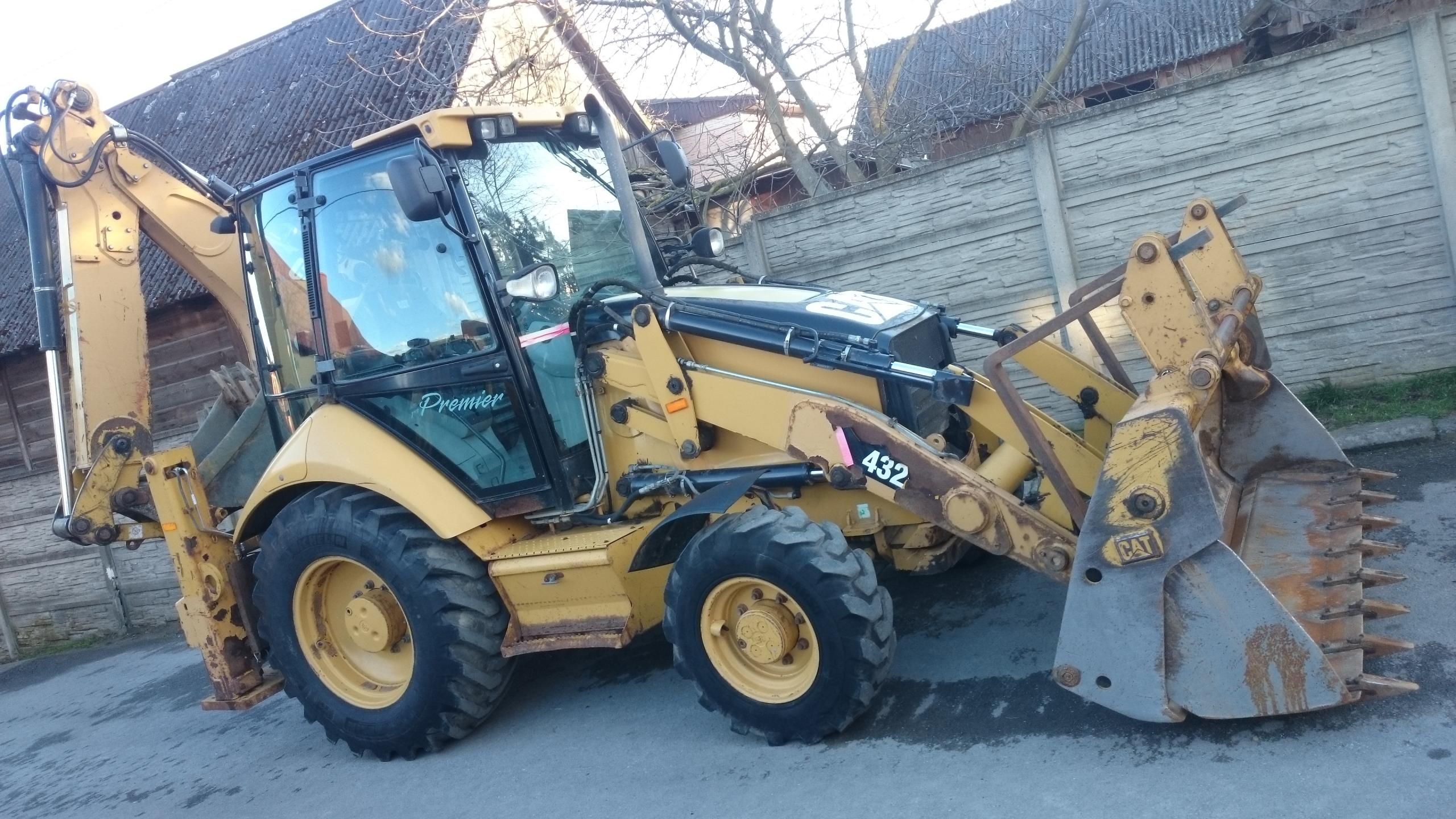 CAT 432E Premier- 2007 rok -cena:125.000+vat jcb - Opinie i ceny na ...