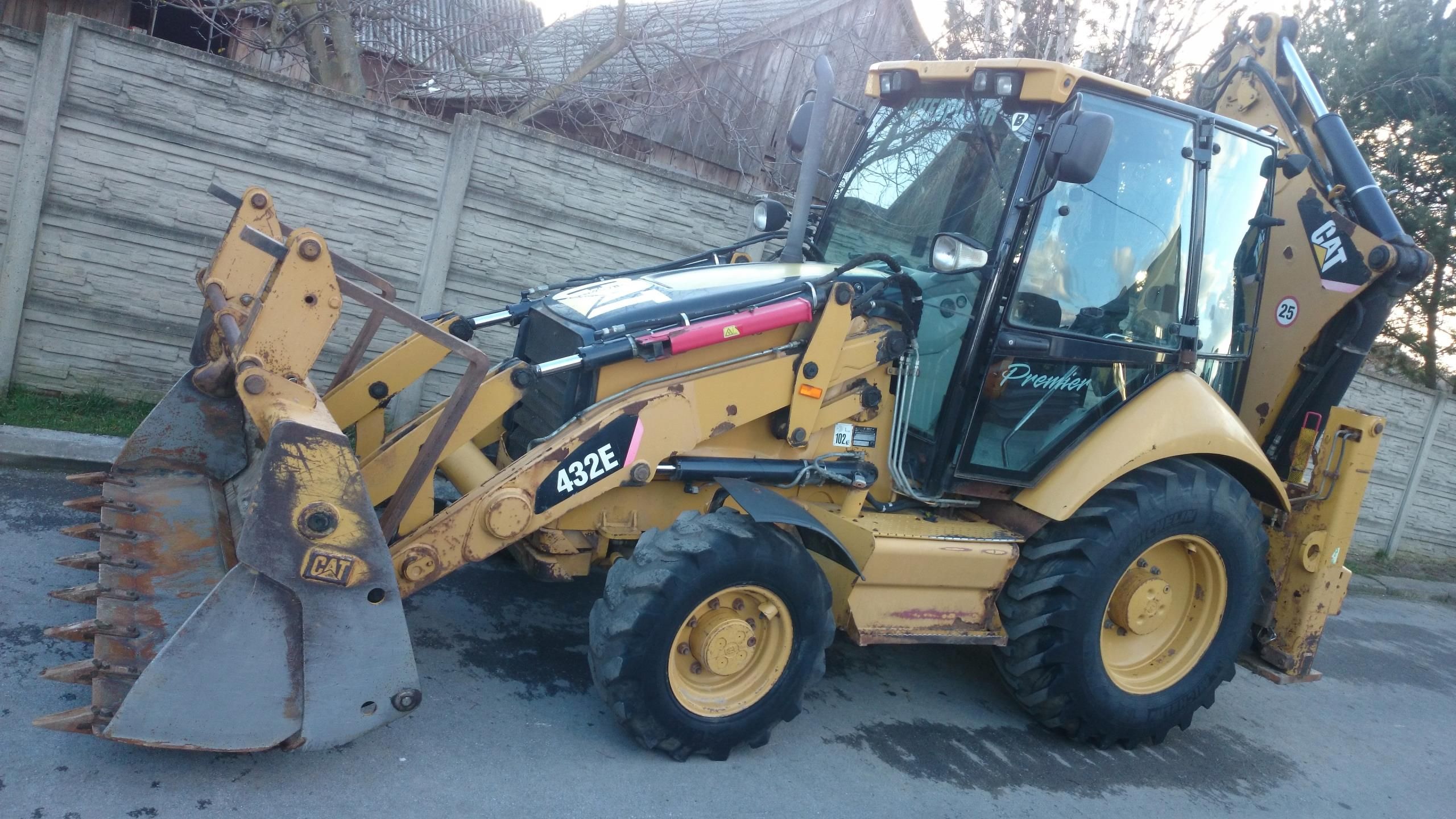 CAT 432E Premier- 2007 rok -cena:125.000+vat jcb - Opinie i ceny na ...