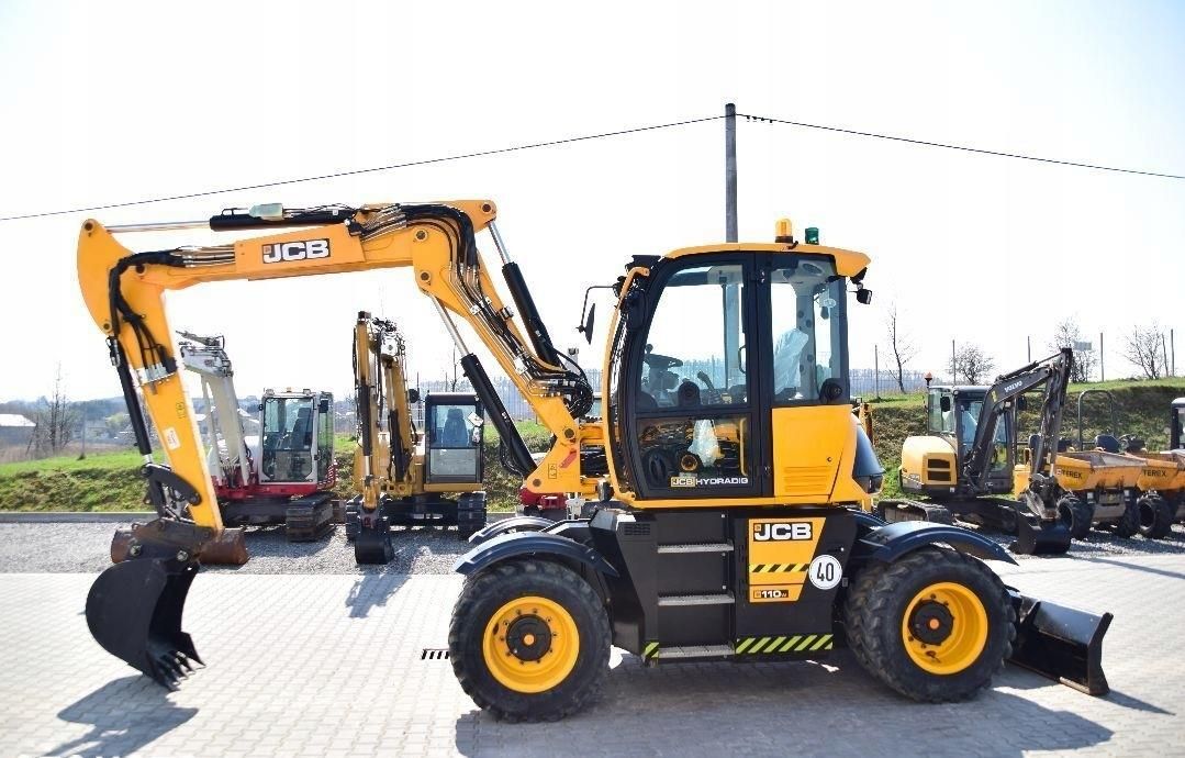 JCB Hydradig 110W - Opinie i ceny na Ceneo.pl