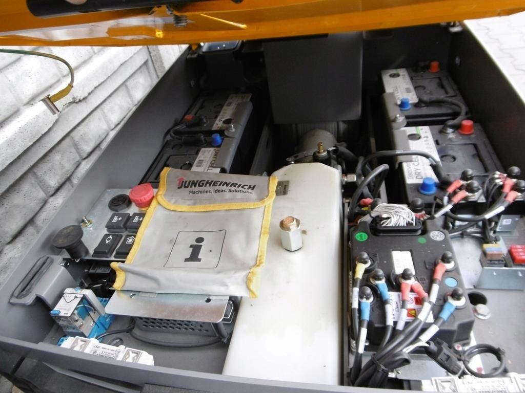 Platforma Jungheinrich EKM202 2018 rok tylko 169h - Opinie i ceny na ...