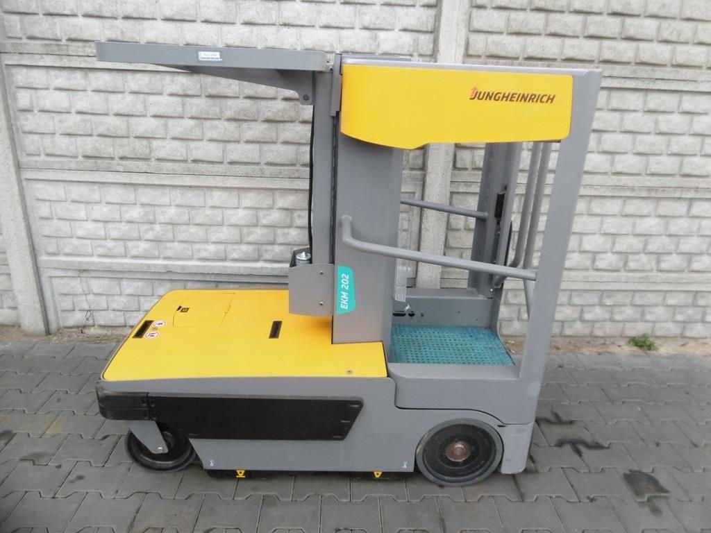 Platforma Jungheinrich EKM202 2018 rok tylko 169h - Opinie i ceny na ...