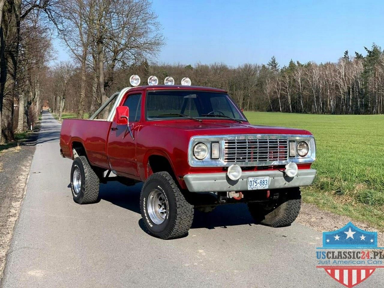 Dodge W200 4x4 V8 1976 Wysoki - Opinie i ceny na Ceneo.pl