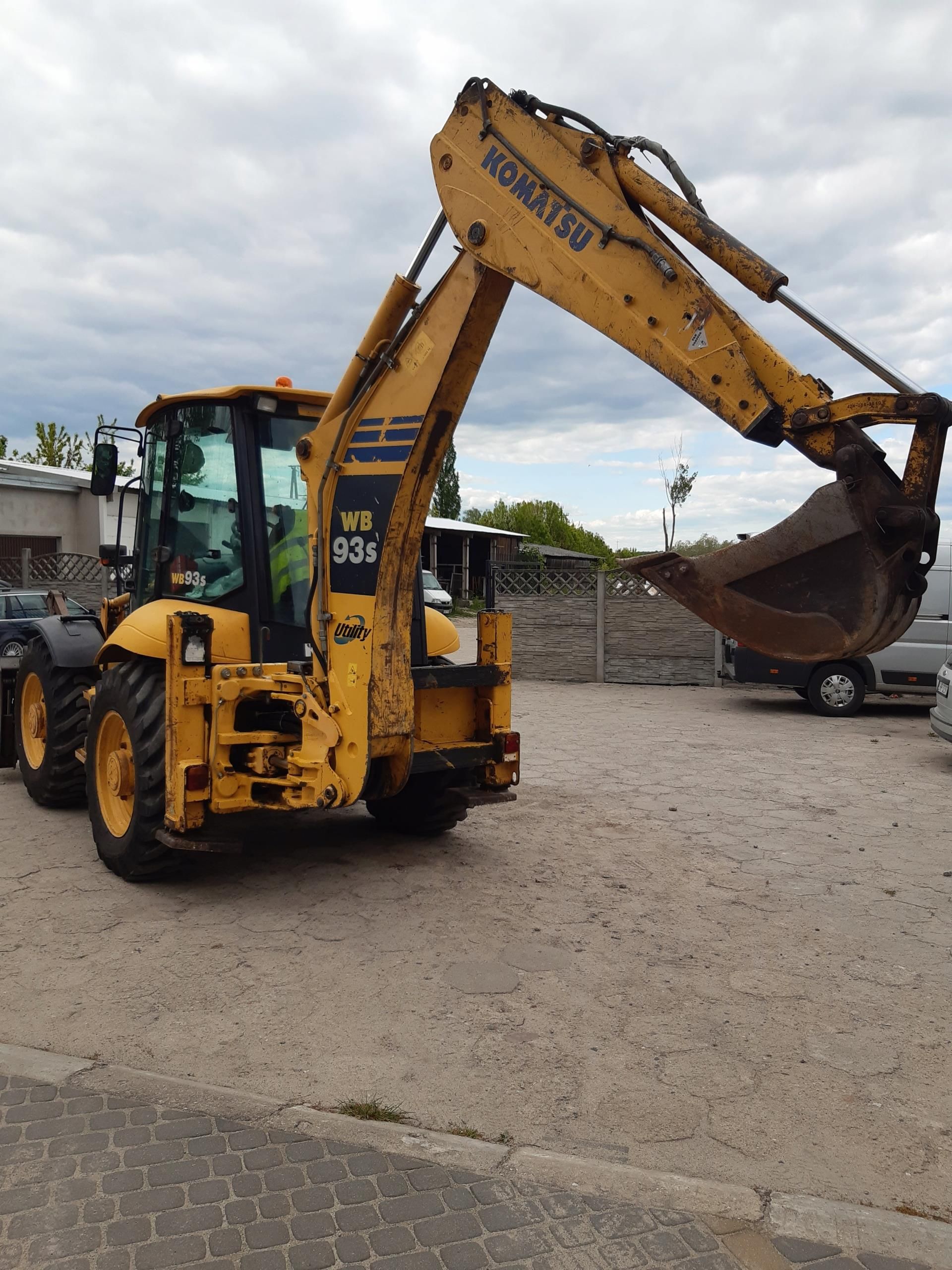 KOMATSU WB 93S - Opinie i ceny na Ceneo.pl