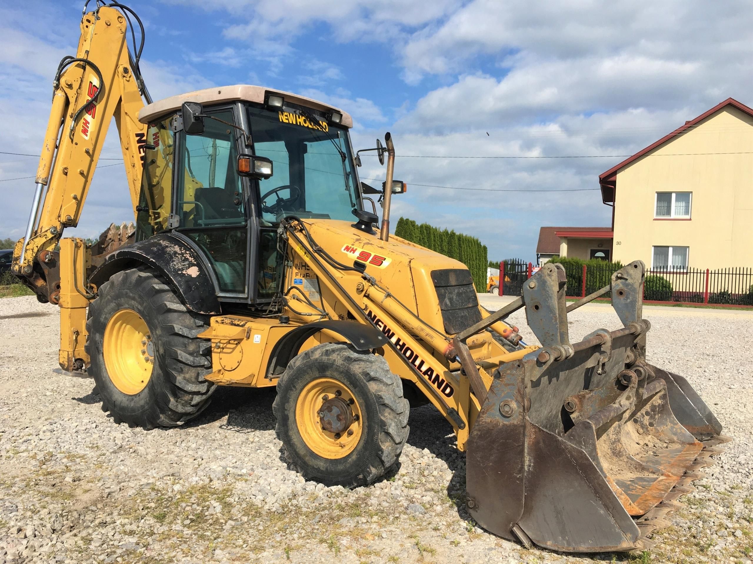 Koparko-ładowarka New Holland NH 95, full opcja ! - Opinie i ceny na ...