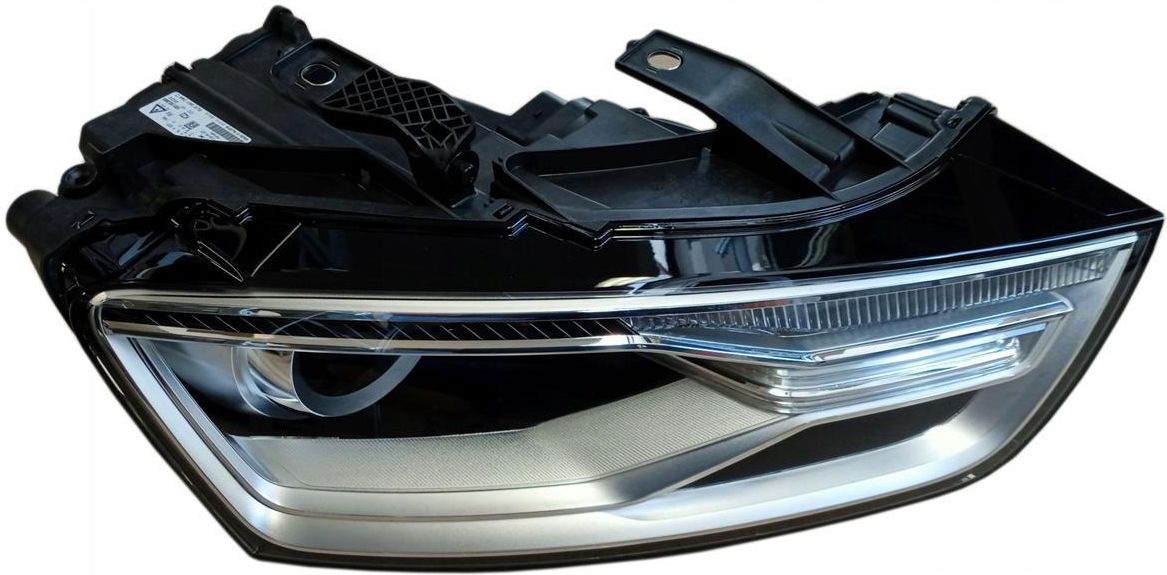 Lampa przednia ZKW REFLEKTOR LAMPA PRAWY AUDI Q3 (8U), 01.15-08.18 OE ...