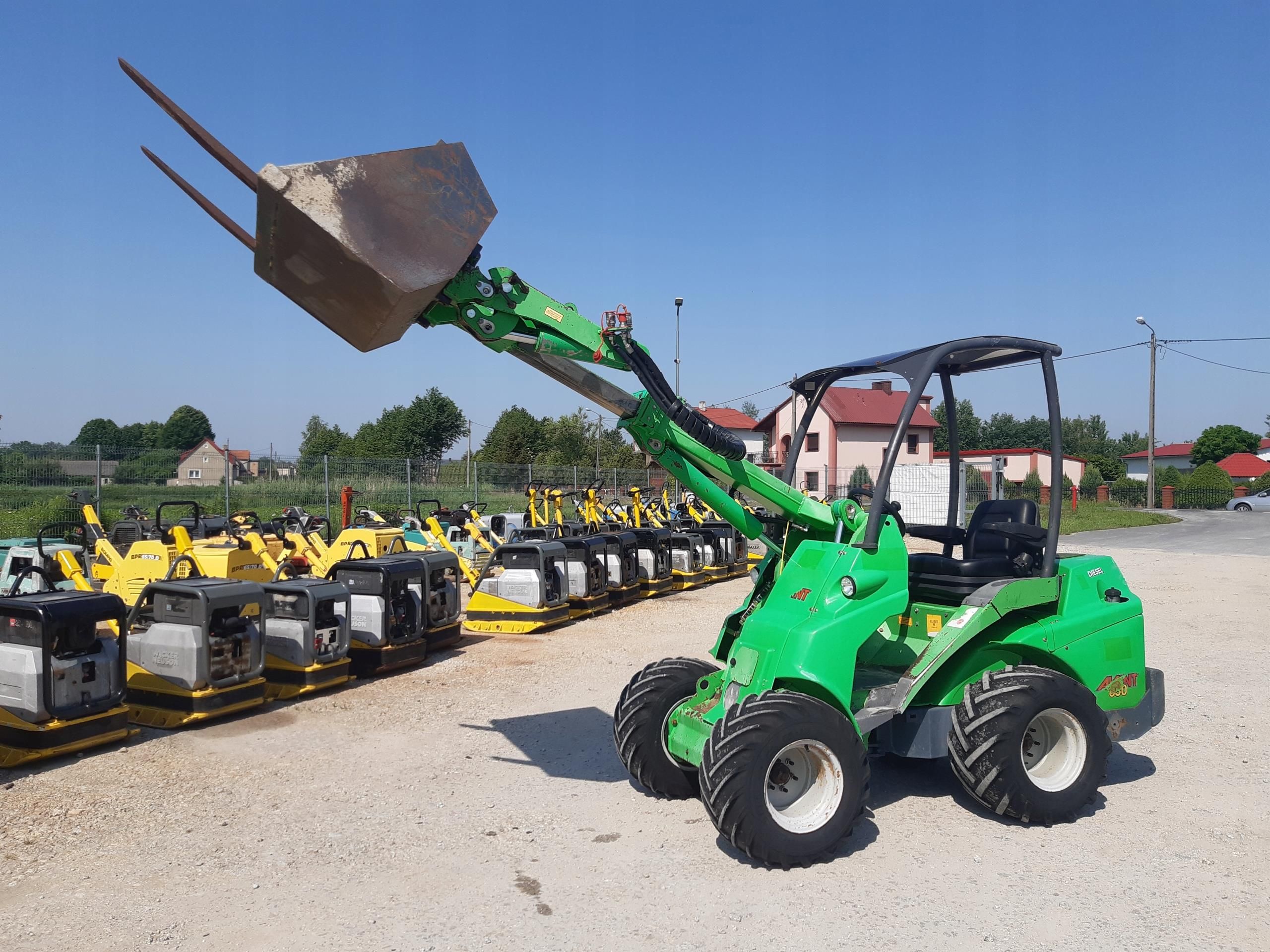 Miniładowarka AVANT 630 / 07r! / 1,4T, wacker jcb, - Opinie i ceny na ...