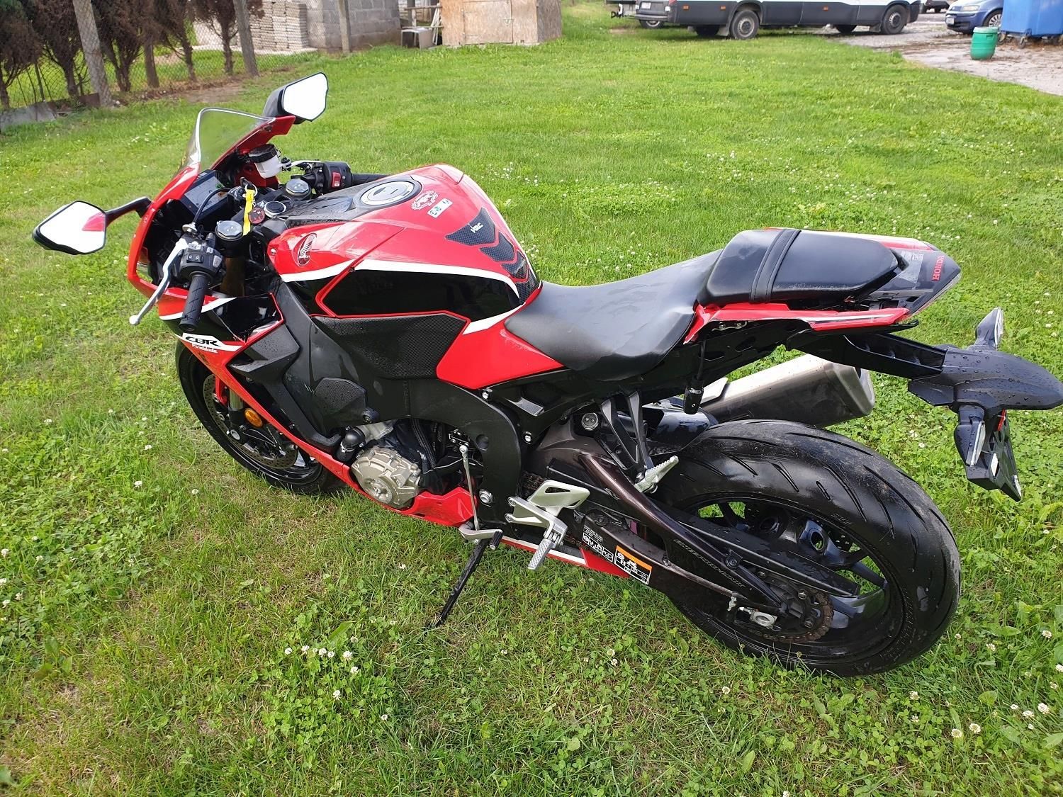 HONDA CBR 1000 rr Fireblade SC77 - Opinie i ceny na Ceneo.pl