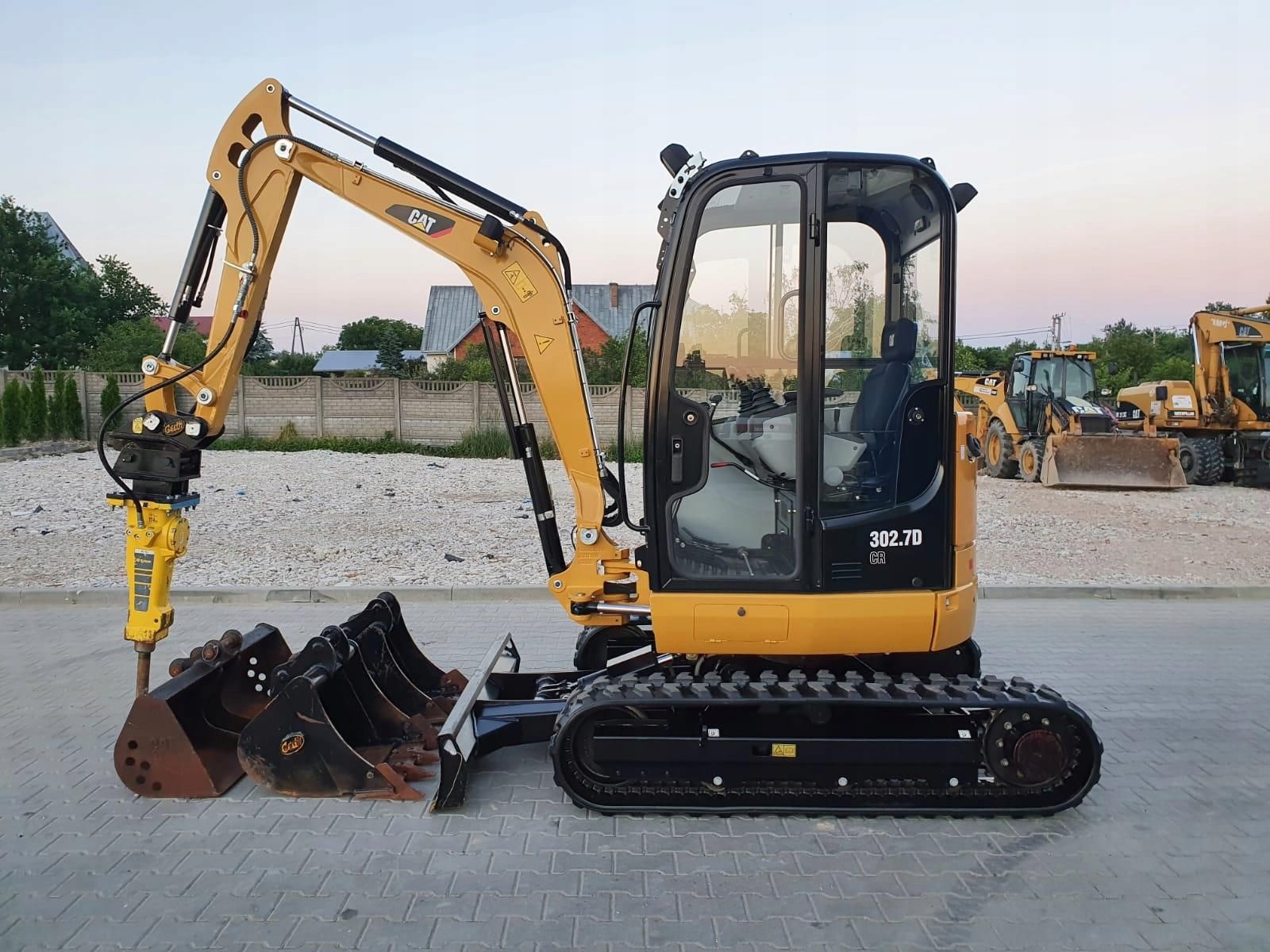 MINIKOPARKA CAT CATERPILLAR 302.7 D CR 2019R 90MTG - Opinie i ceny na ...