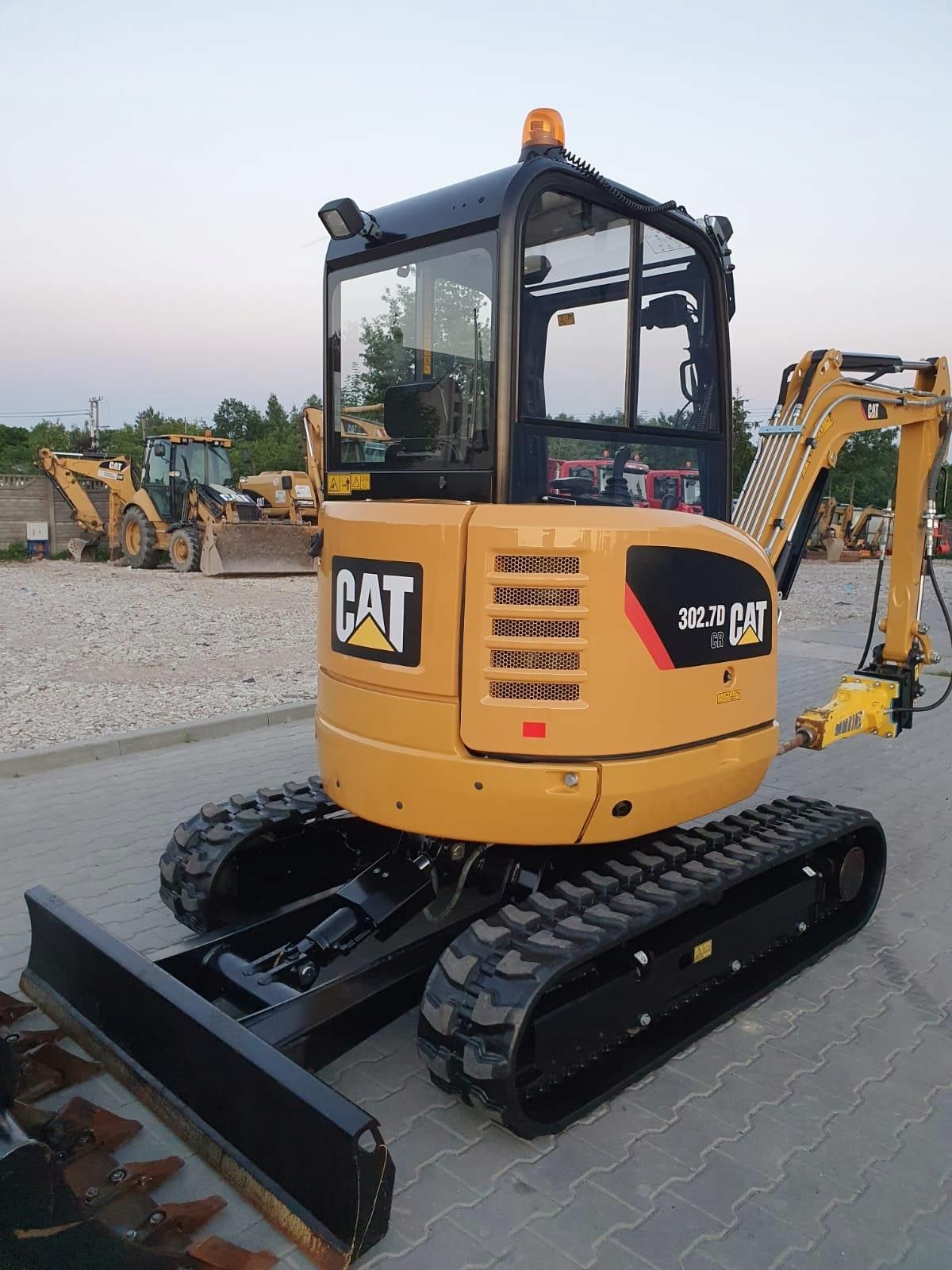 MINIKOPARKA CAT CATERPILLAR 302.7 D CR 2019R 90MTG - Opinie i ceny na ...