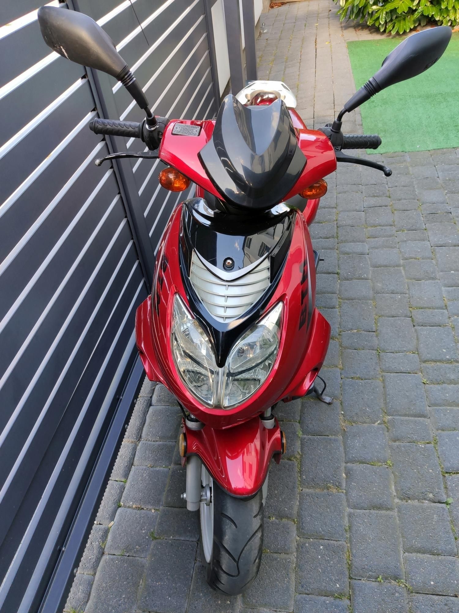 SKUTER BAOTIAN BT49QT-12A1 2009 r. silnik 49 cm3 - Opinie i ceny na ...