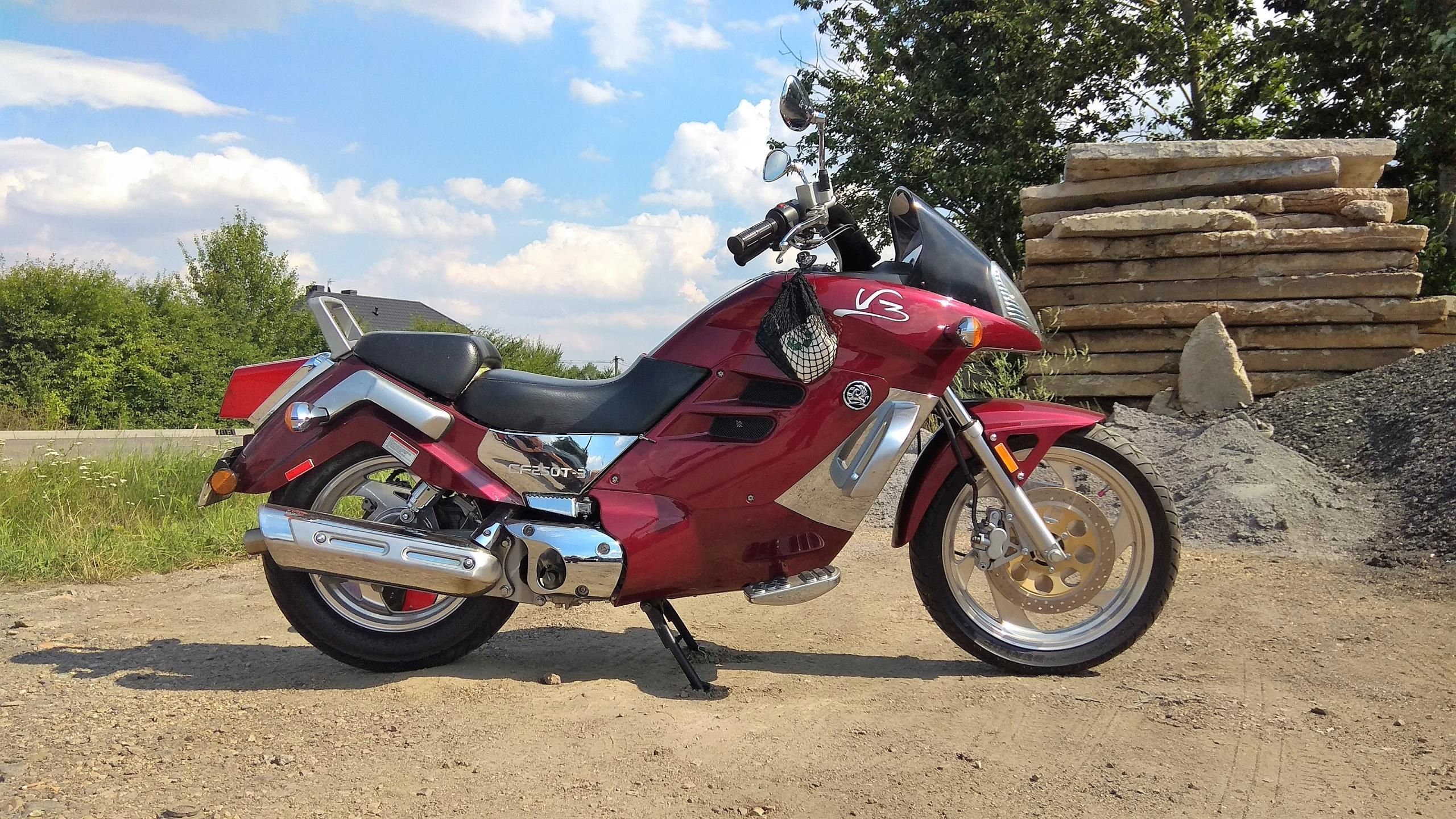 Motocykl CF MOTO V3 CF 250 cm3 - Opinie i ceny na Ceneo.pl