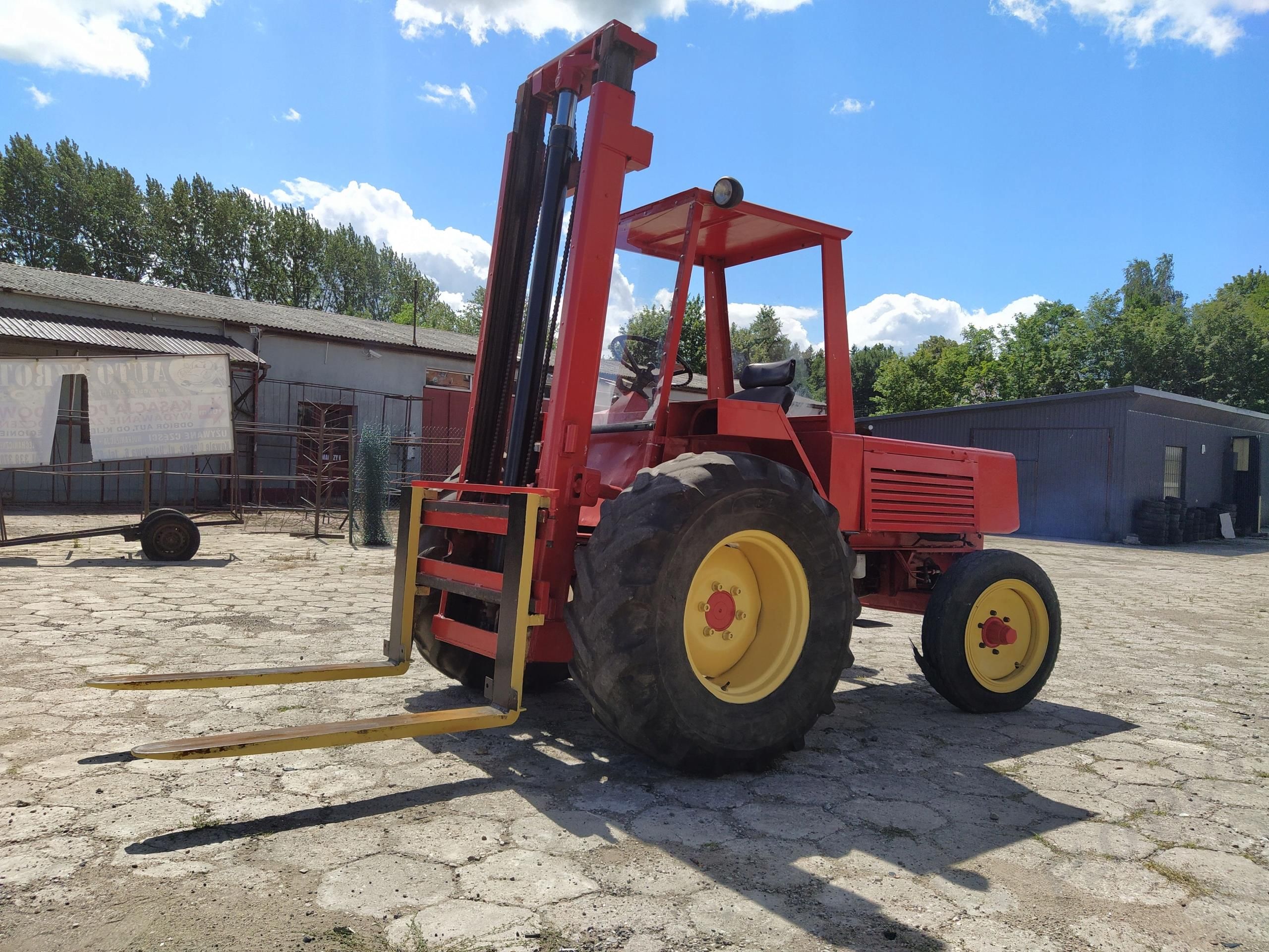 Wózek widłowy terenowy Manitou MB 25 FS - Opinie i ceny na Ceneo.pl