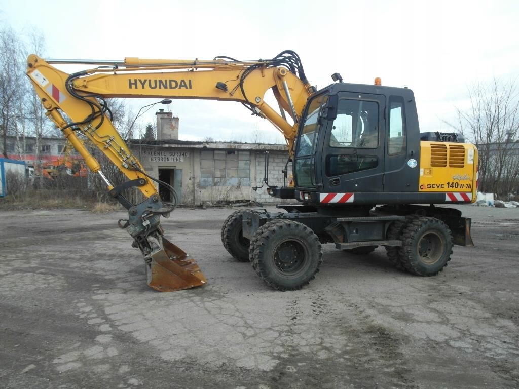 Koparka kołowa Hyundai Robex 140W 14 ton 8500 mtg - Opinie i ceny na ...