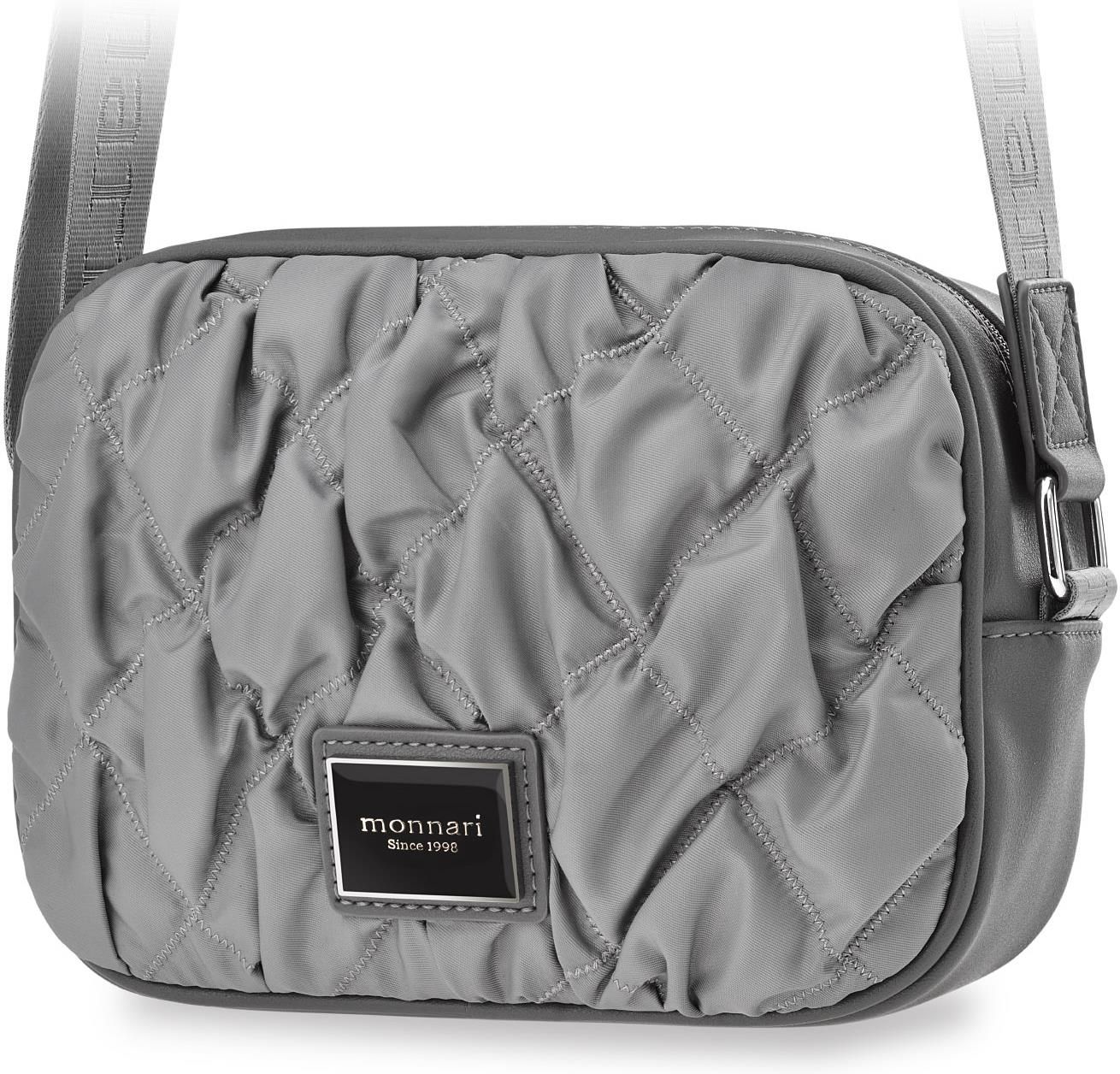 Pikowana listonoszka monnari pojemna sportowa torebka na długim szerokim pasku z logo - czarny ...