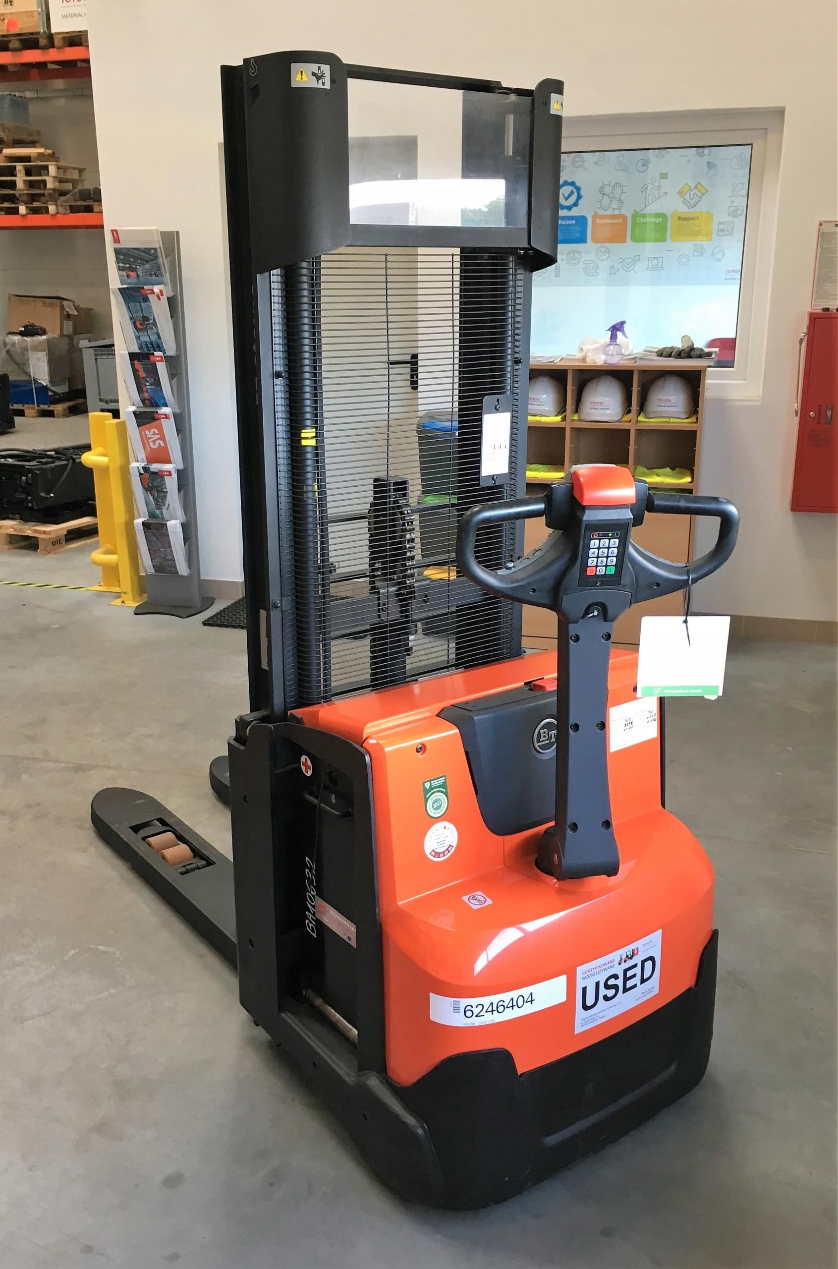 Bezpośrednio od TOYOTA! wózek BT SWE120L unoszony - Opinie i ceny na ...