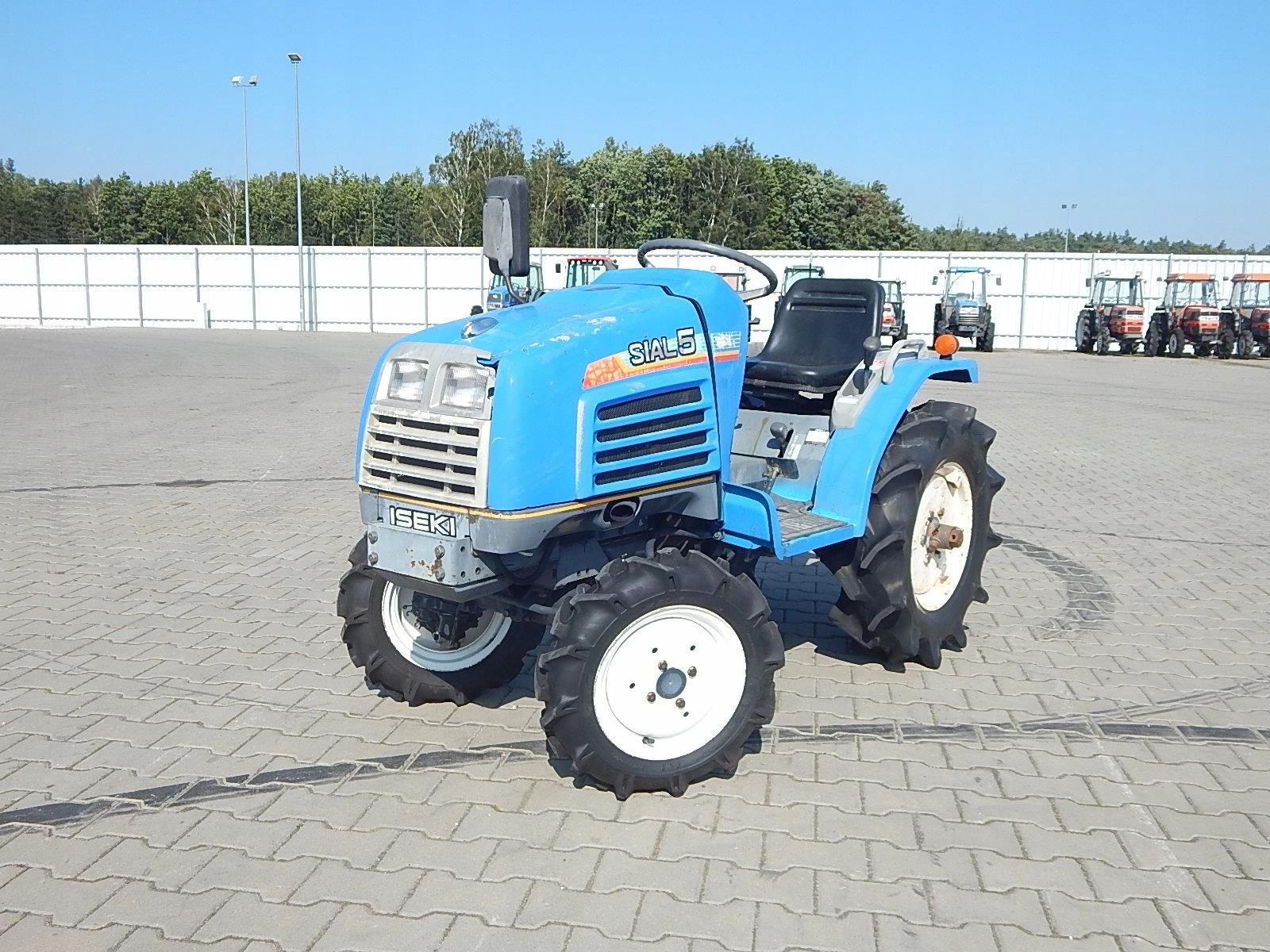 TRAKTOR ISEKI TF5F SIAL, 15KM, 4x4 TUR CIĄGNIK - Opinie i ceny na Ceneo.pl