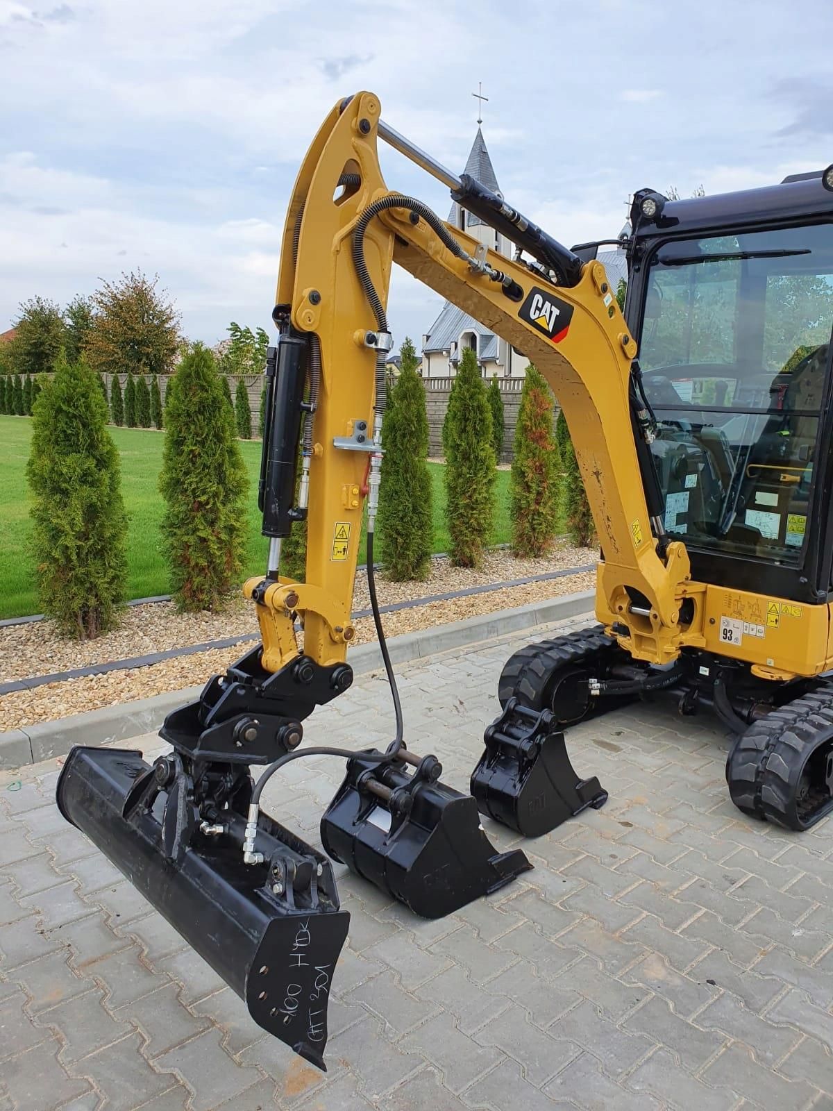 MINIKOPARKA CATERPILLAR CAT 301.8 2019R JCB BOBCAT - Opinie i ceny na ...