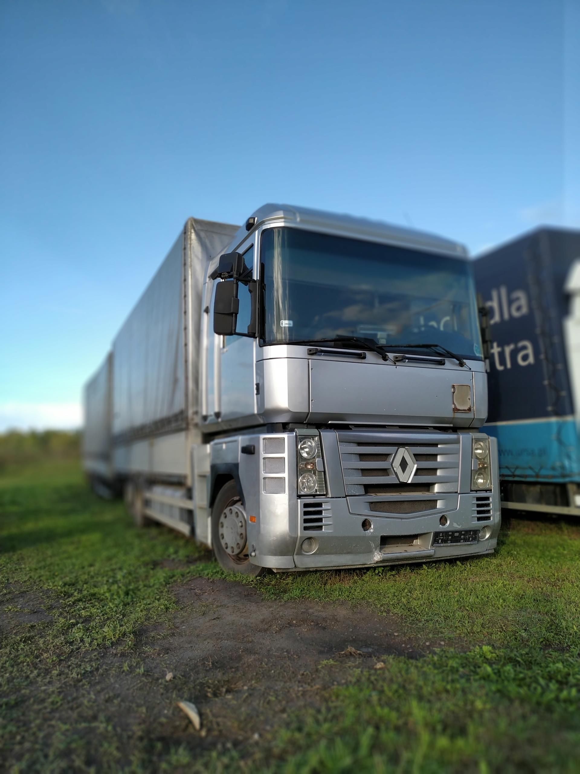 RENAULT MAGNUM TANDEM ZESTAW 120m3 E 5 - Opinie i ceny na Ceneo.pl