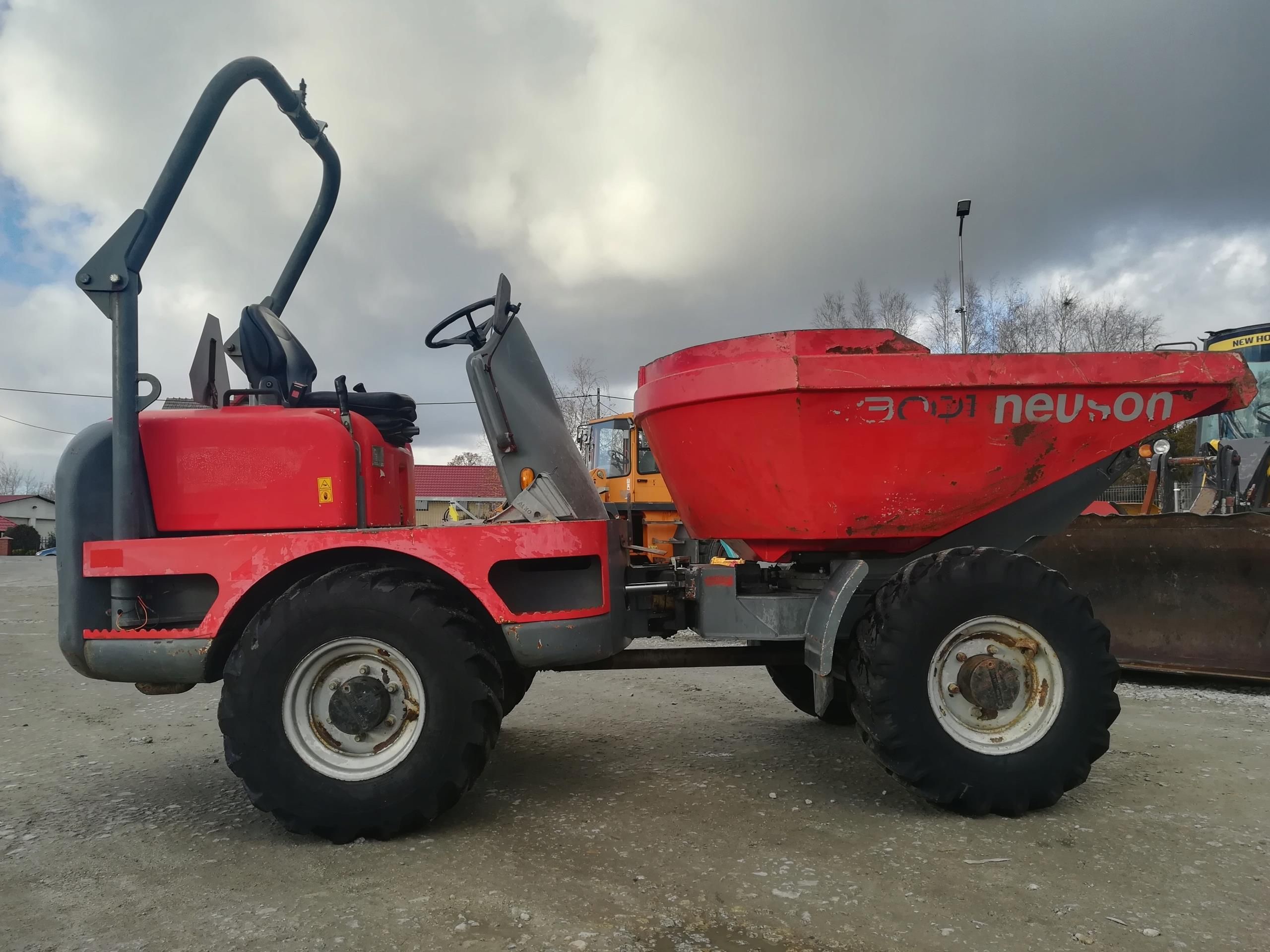 Wozidło Obrotowe NEUSON 3001 / 3t / 06r! / wacker - Opinie i ceny na ...
