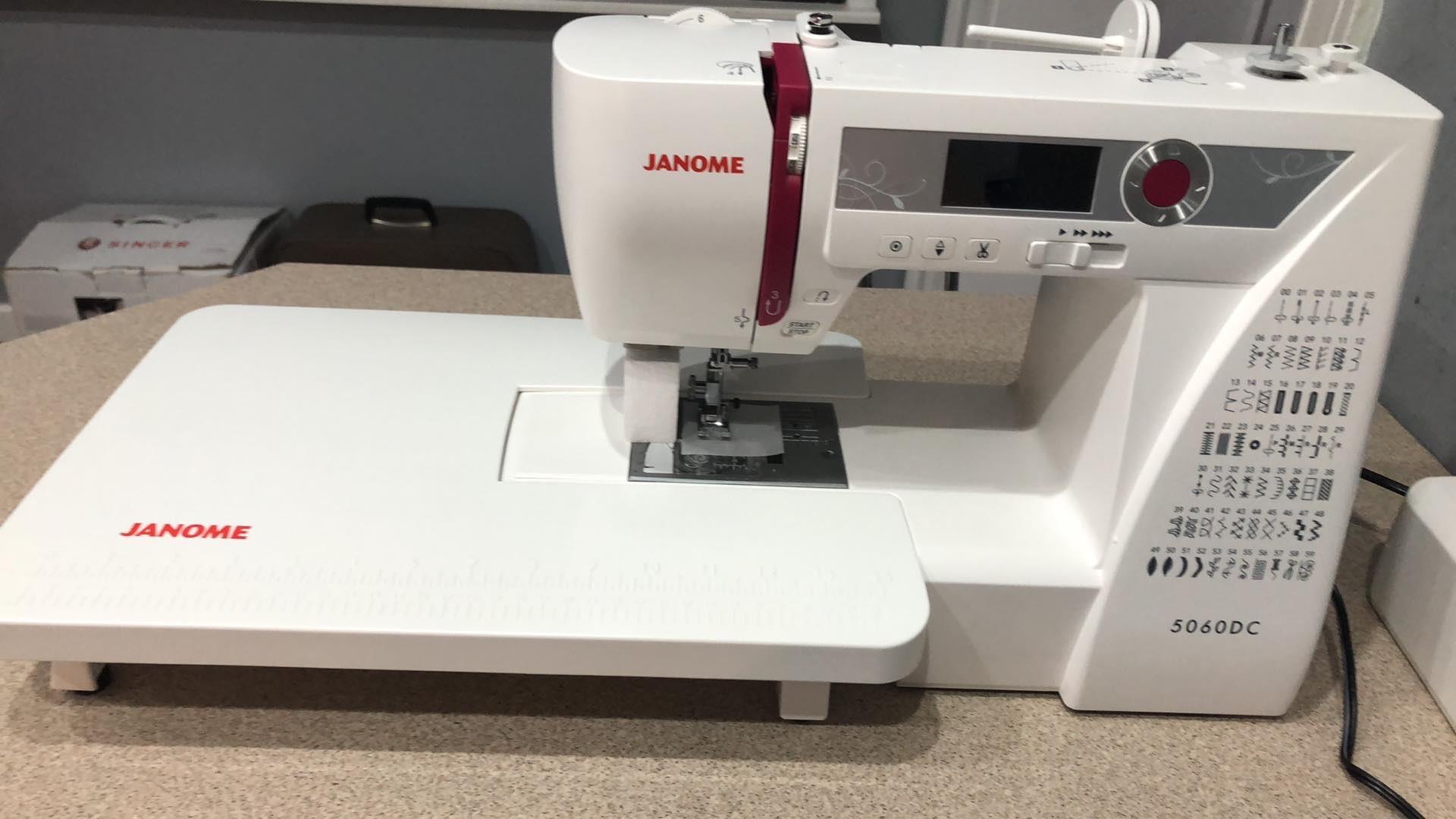 Maszyna do szycia Janome 5060DC - Opinie i ceny na Ceneo.pl