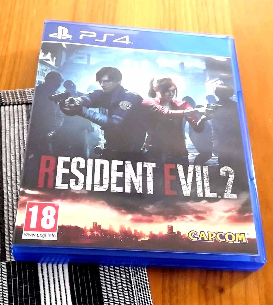 Resident Evil 2 (Gra PS4) - Ceny i opinie - Ceneo.pl