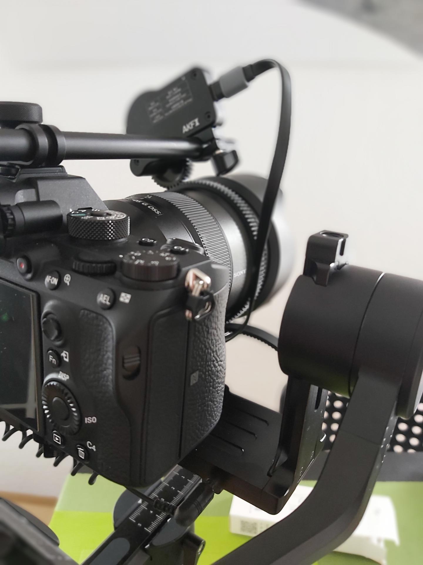 FeiyuTech Gimbal AK2000 czarny - Opinie i ceny na Ceneo.pl