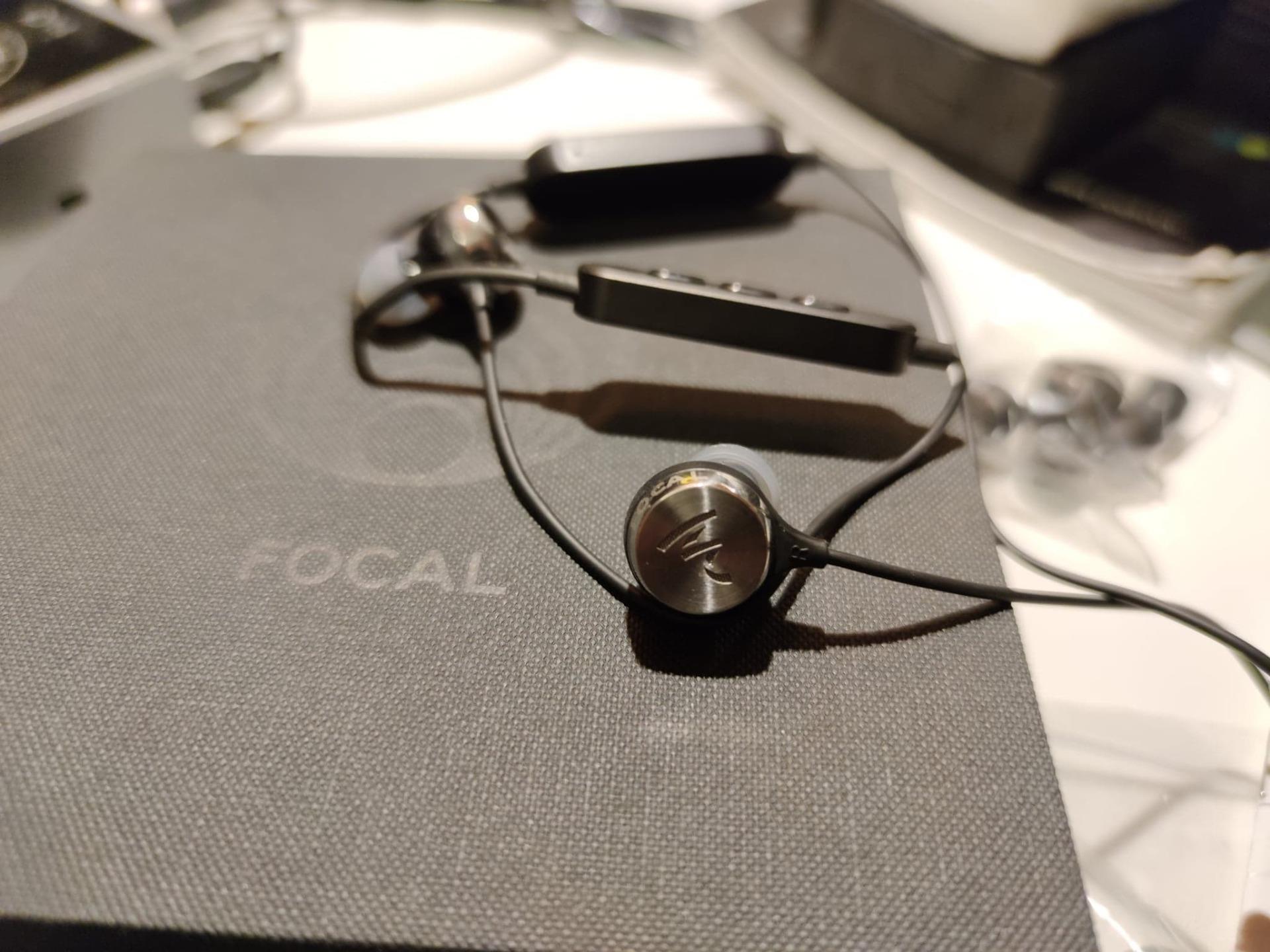 Słuchawki Focal Sphear Wireless Czarny - Opinie i ceny na Ceneo.pl