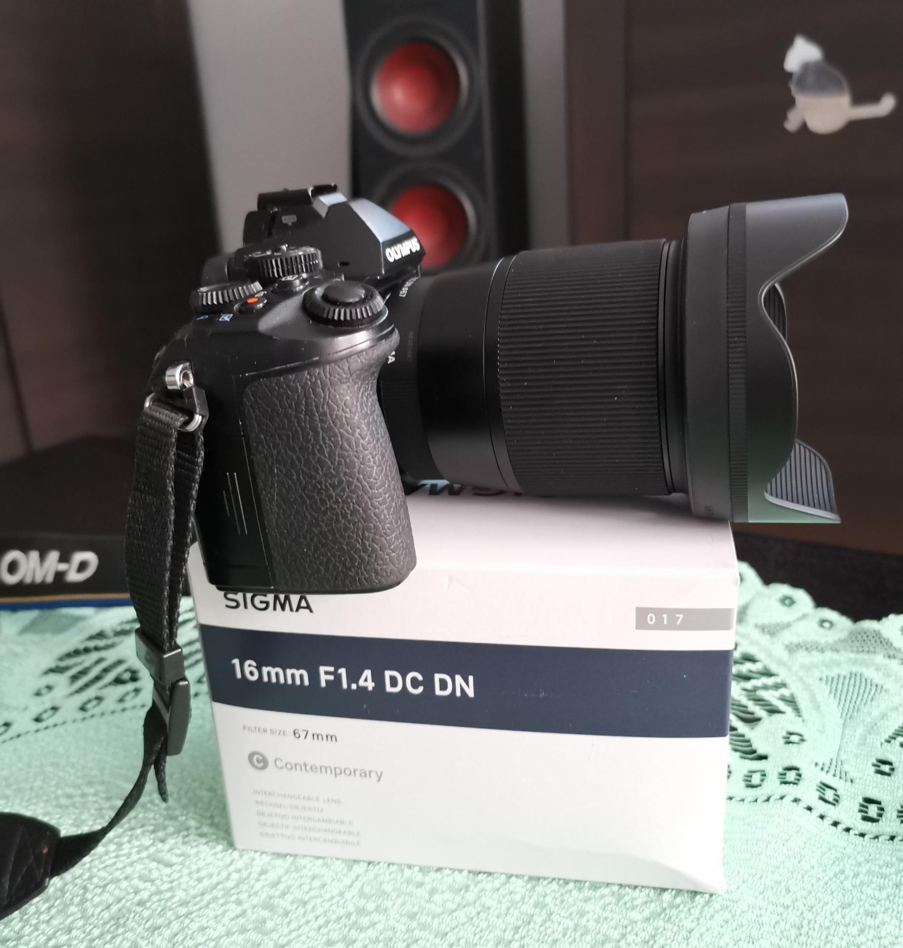 Obiektyw do aparatu Sigma C 16mm f/1.4 DC DN (Micro 4/3) - Ceny i opinie na Ceneo.pl