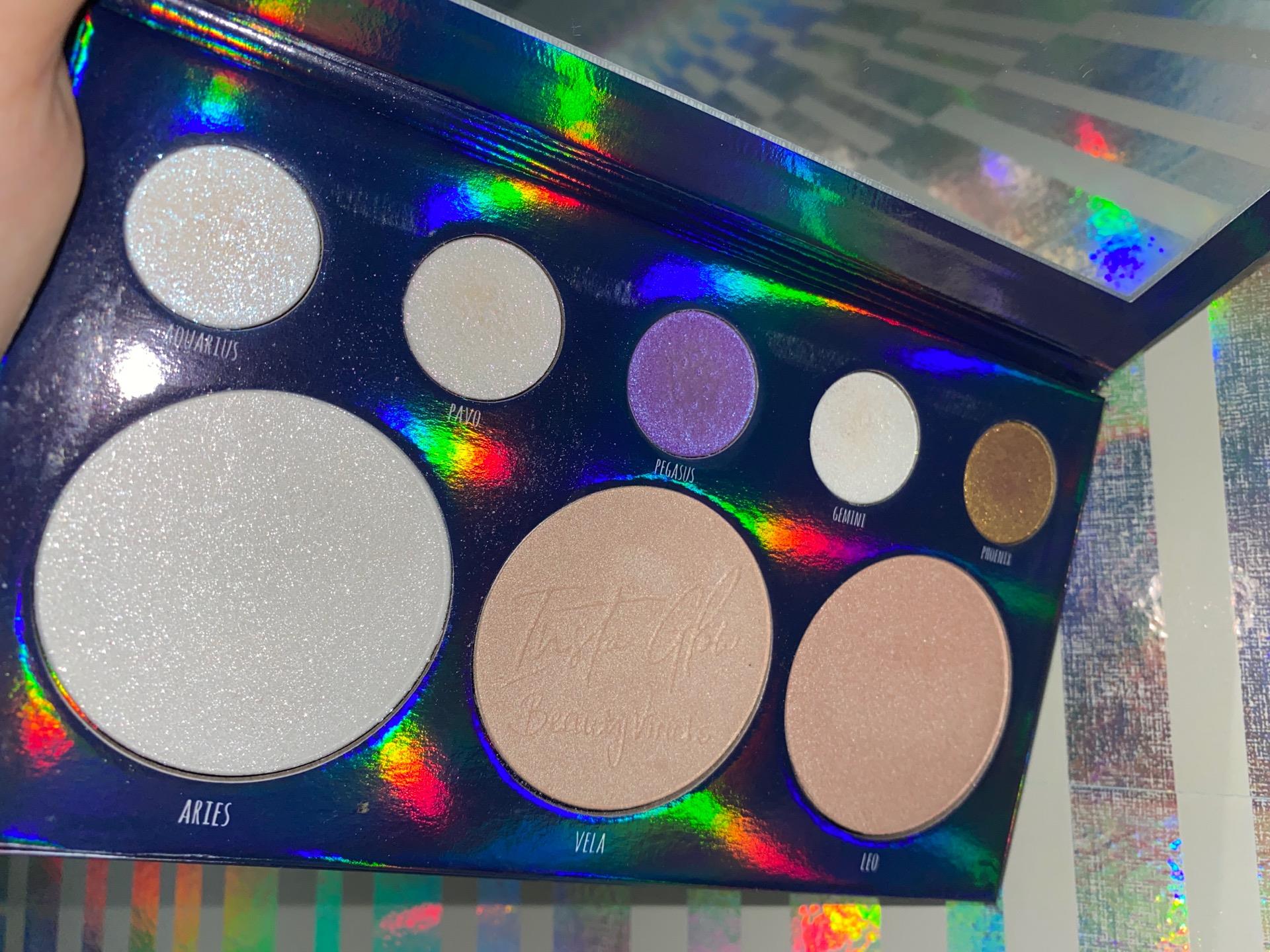 MIYO Miyo x BeautyvTricks Paleta cieni i rozświetlaczy Insta Glow ...