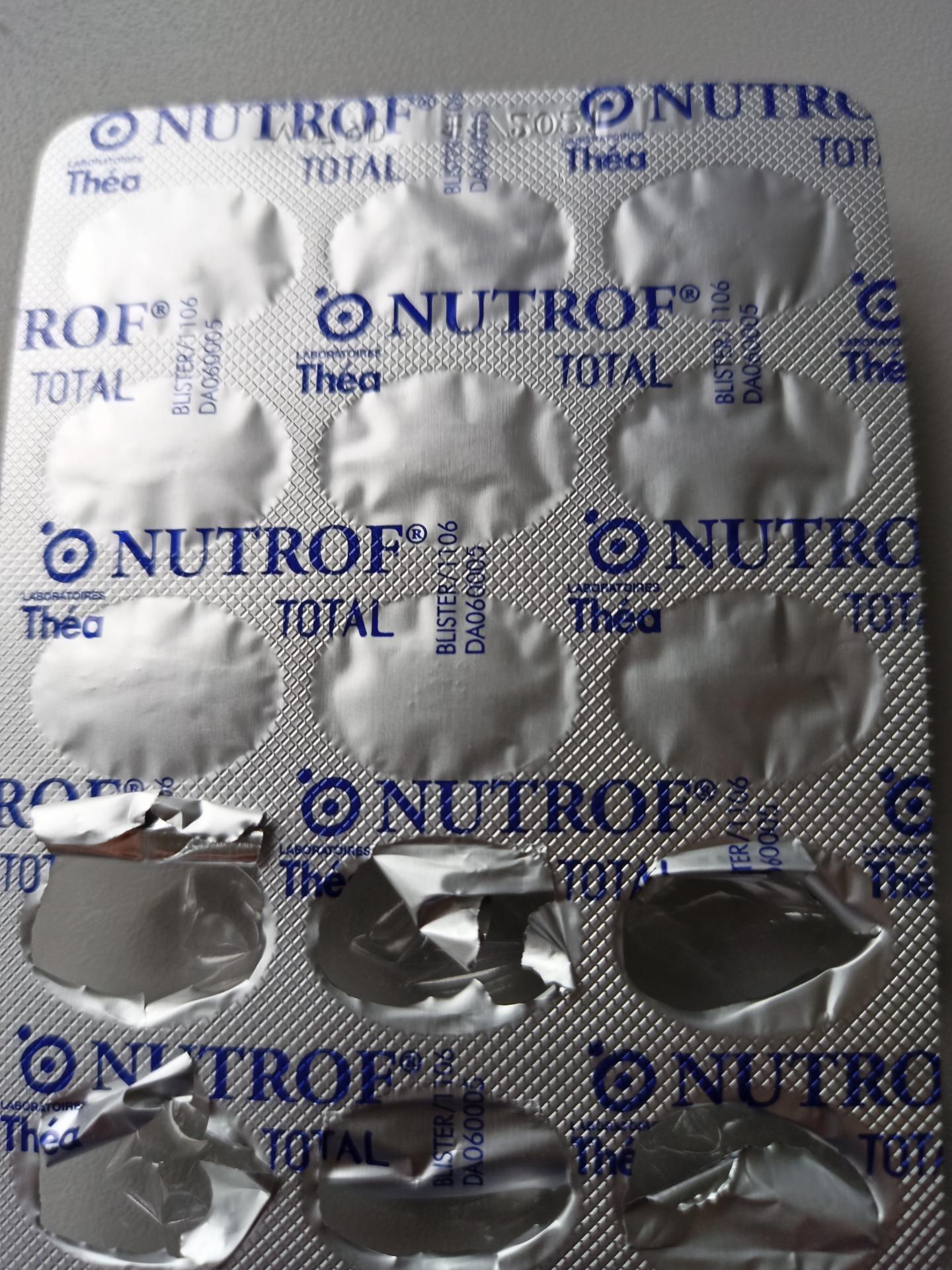 Nutrof Total 30 kaps. - Opinie i ceny na Ceneo.pl