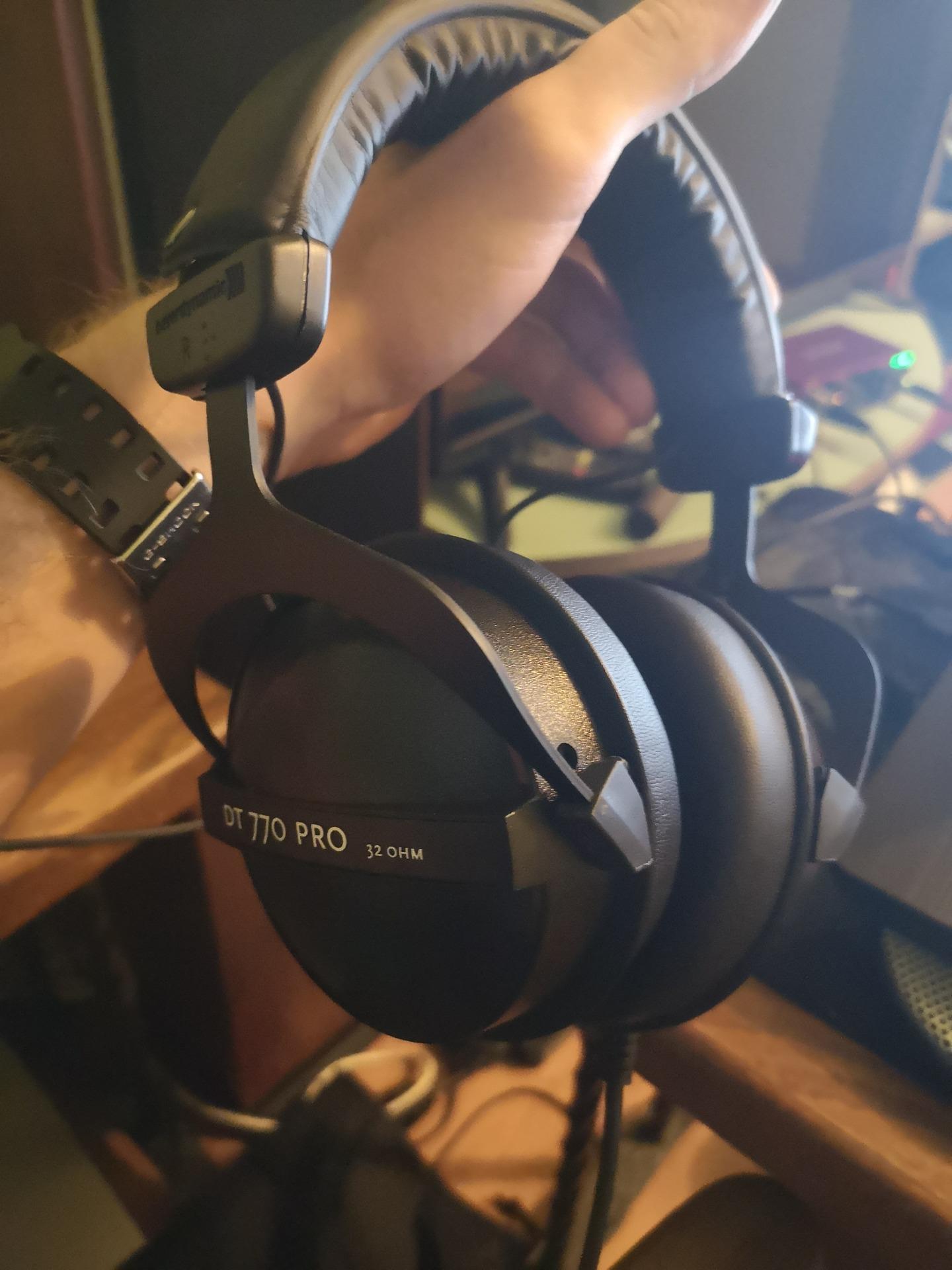 Słuchawki Beyerdynamic DT770 PRO 80Ohm - Opinie i ceny na Ceneo.pl
