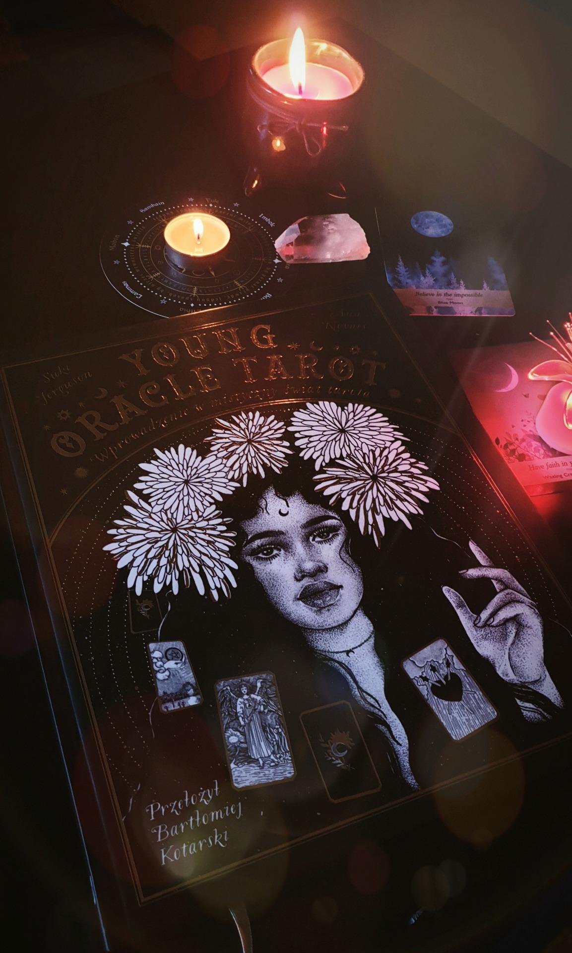 Young Oracle Tarot - Ceny i opinie - Ceneo.pl