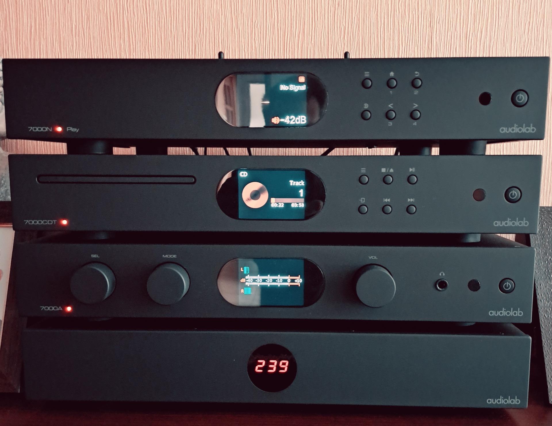 Audiolab DC Block 6 (Czarny) - opinie i ceny na Ceneo.pl