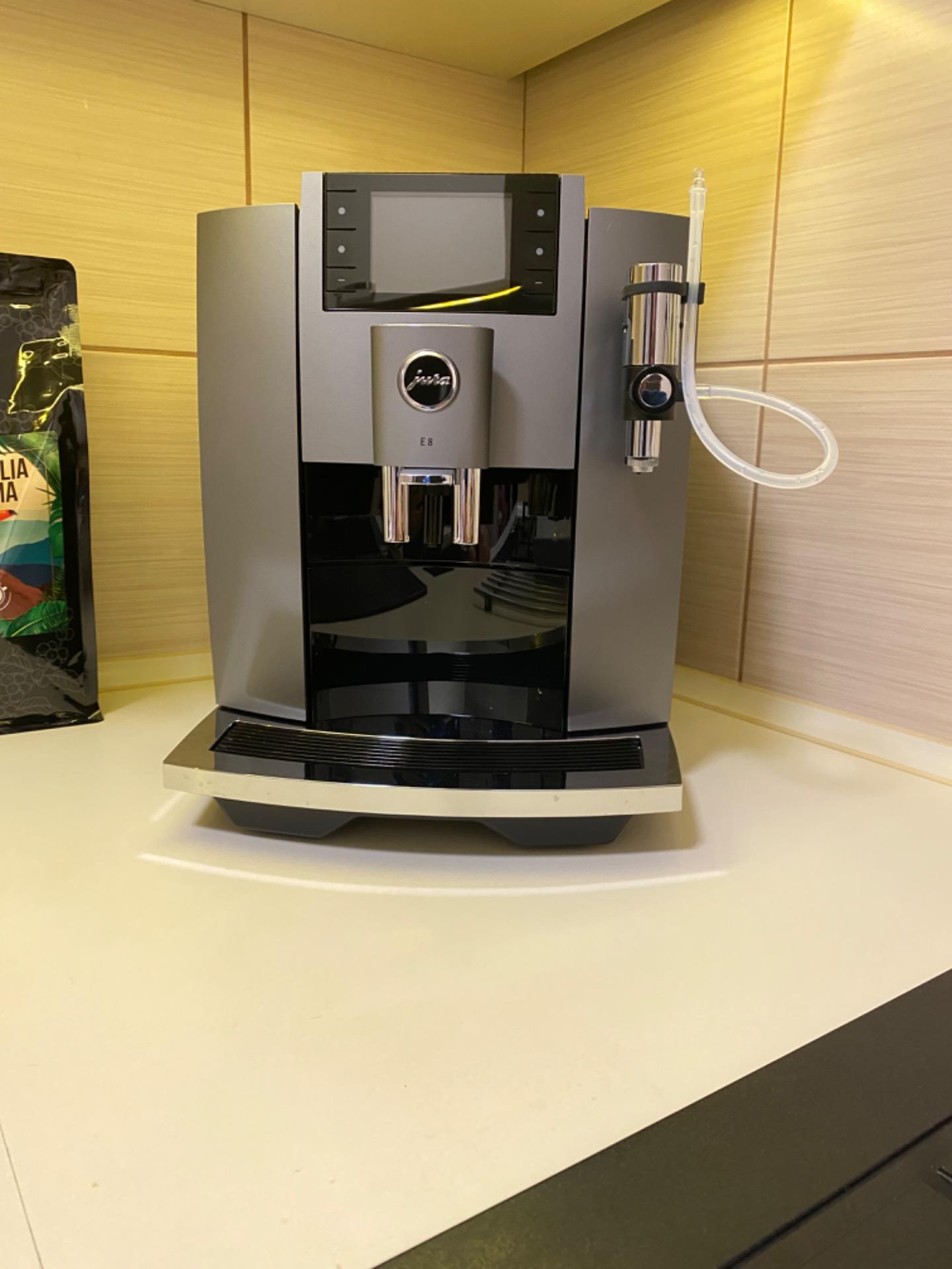 Jura E8 (EC) Dark Inox (15583) - Opinie i ceny na Ceneo.pl