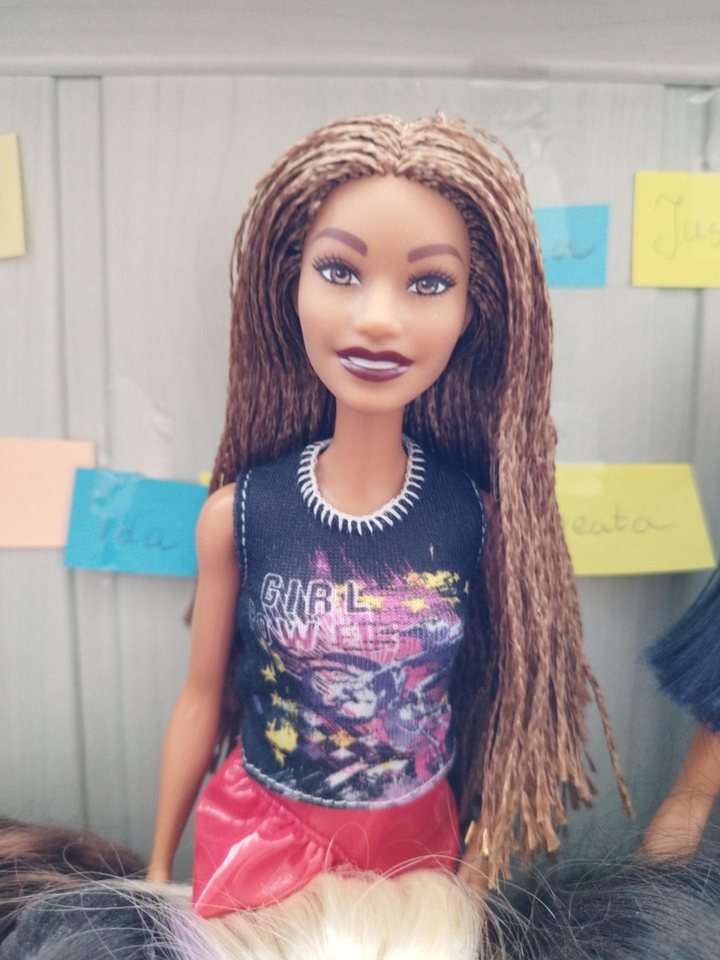Lalka Barbie Fashionistas Modne przyjaciółki FRB37 FXL43 - Ceny i ...