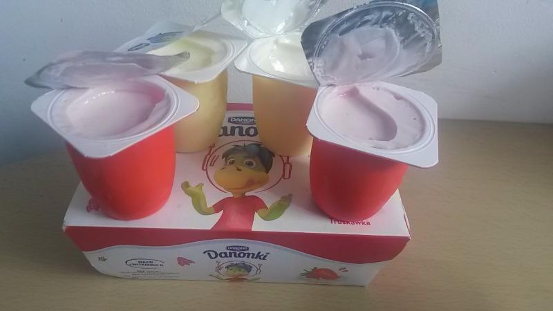 Danone Danonki Pół na Pół truskawka smak waniliowy Twarożek 360 g ...