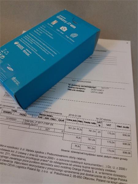 Samsung Galaxy J7 2017 SM-J730 16GB Dual Sim Czarny - Cena, opinie na ...