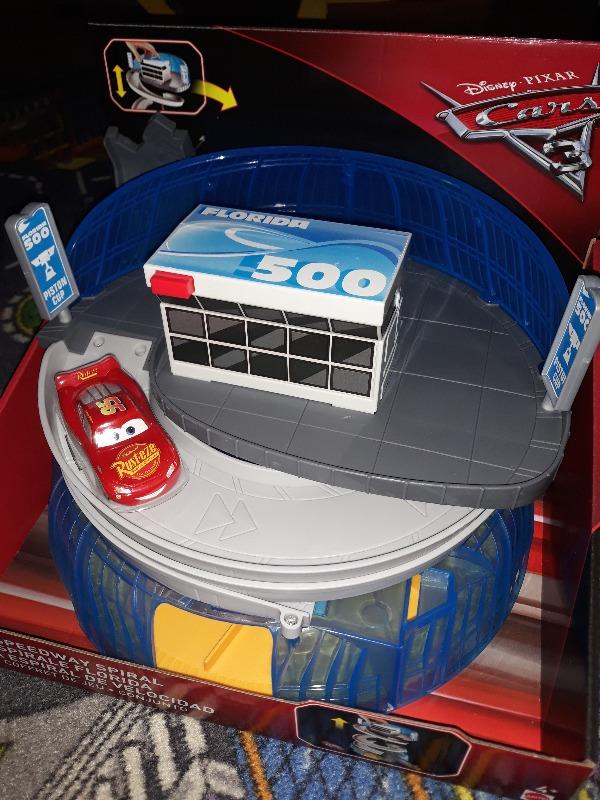 Hot Wheels Disney Auta 3 Florida Speedway - Ceny i opinie - Ceneo.pl