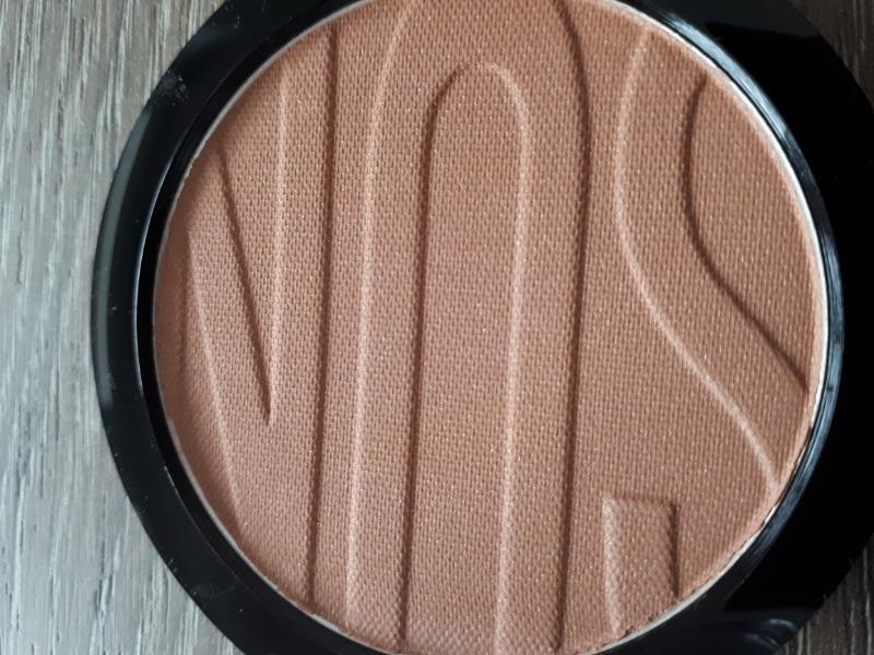 Bronzer Manhattan Bronzing Powder Natural 01 10G - Opinie i ceny na ...